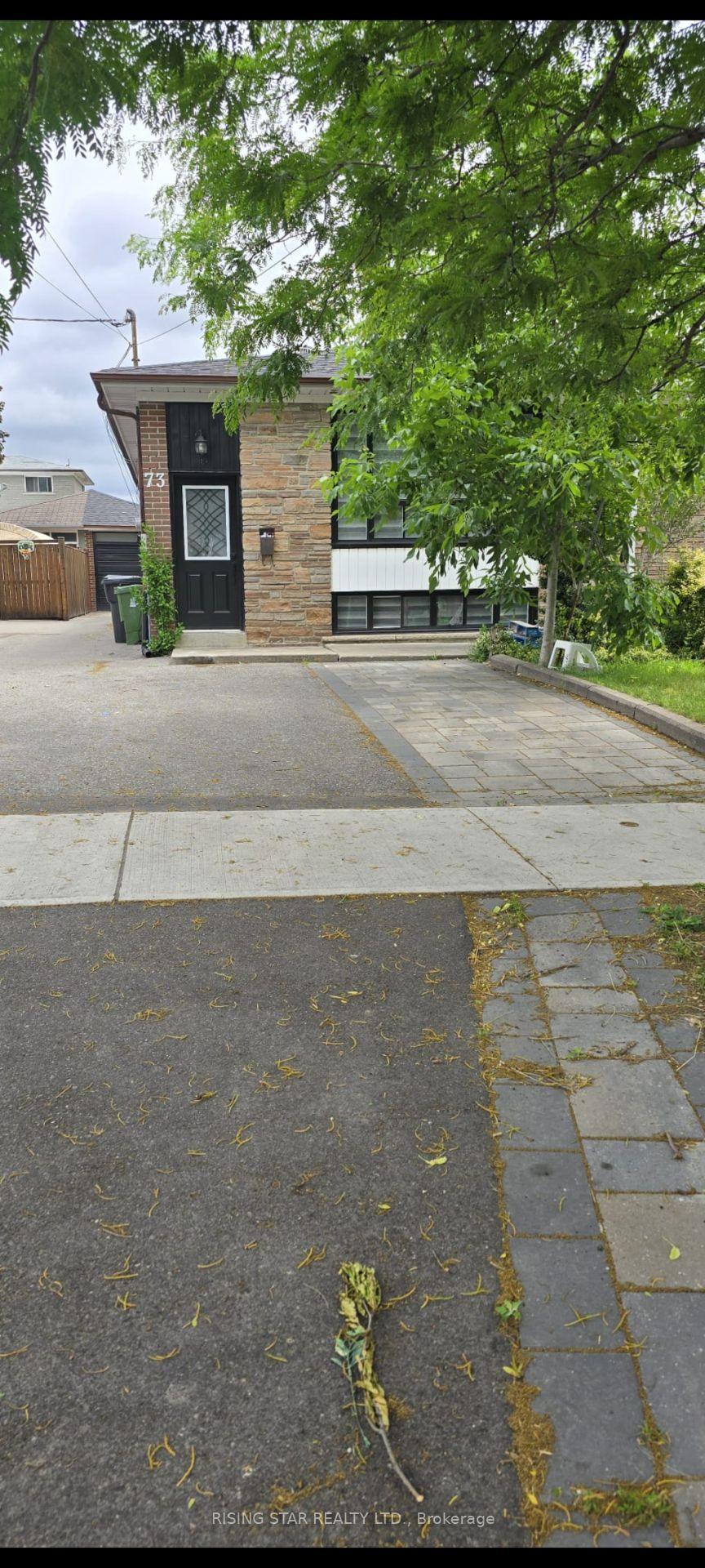 73 Seacliff Boulevard, Toronto, ON M9L 2G7