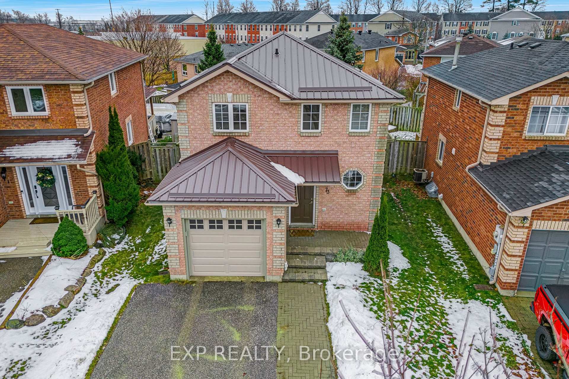 73 Srigley Street, Barrie, ON L4N 0L7