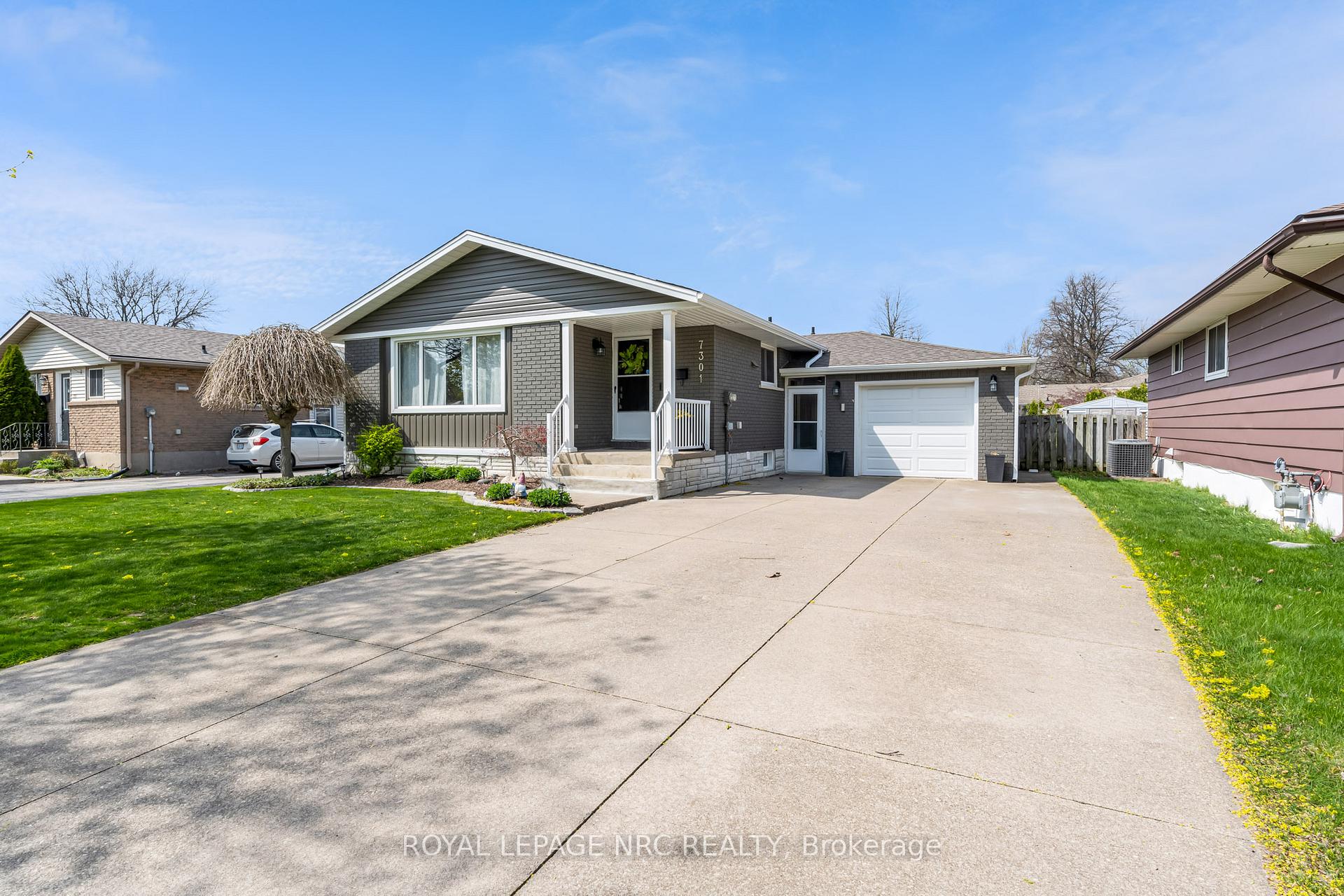 7301 North Dorset Place, Niagara Falls, ON L2J 3T3