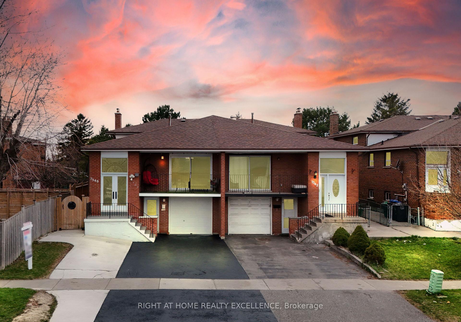 7340 Sigsbee Drive, Mississauga, ON L4T 4A3