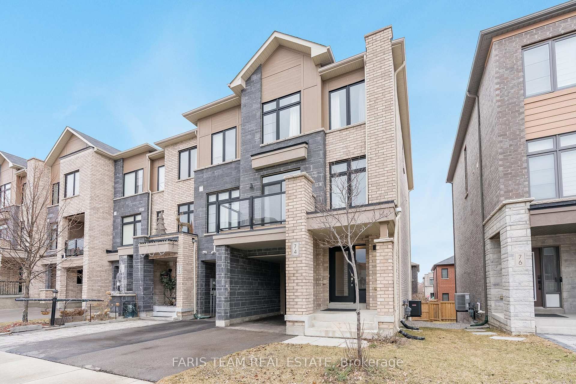 74 Allure Street, Newmarket, ON L3X 0L2