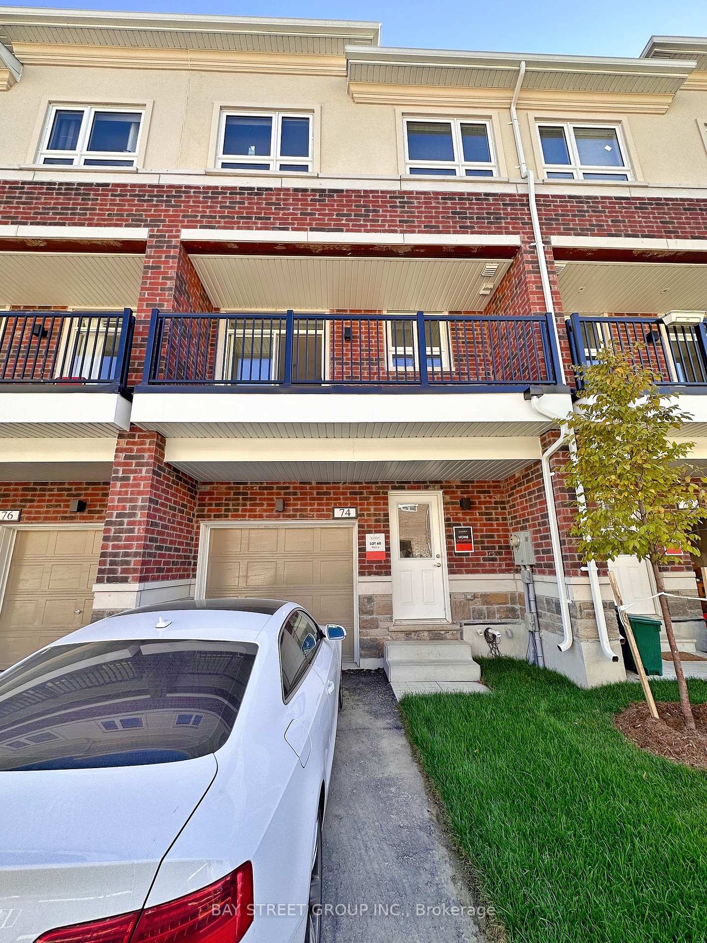 74 Chicago Lane, Markham, ON L6E 0V6