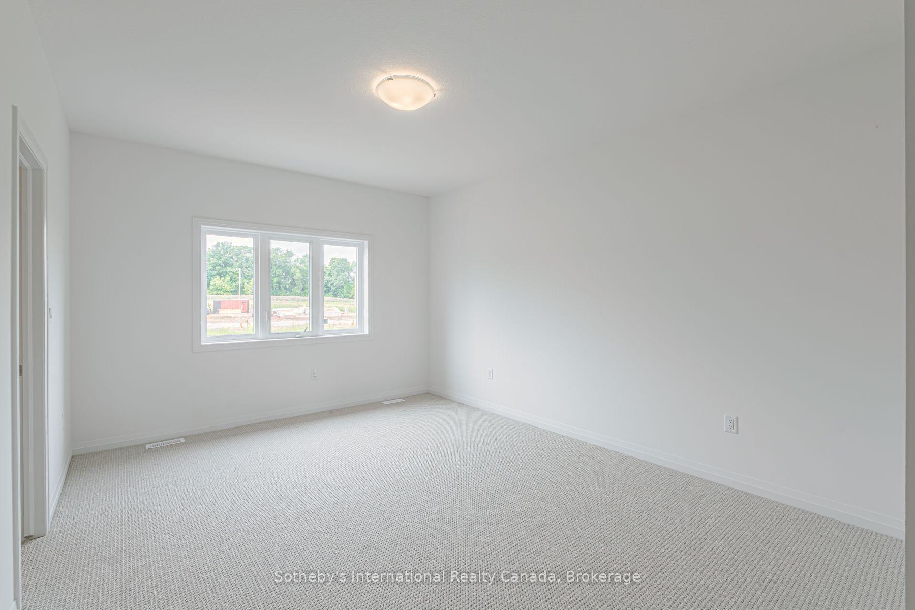 74 Ralph Newbrooke Circle, Brant, ON N3L 0P2