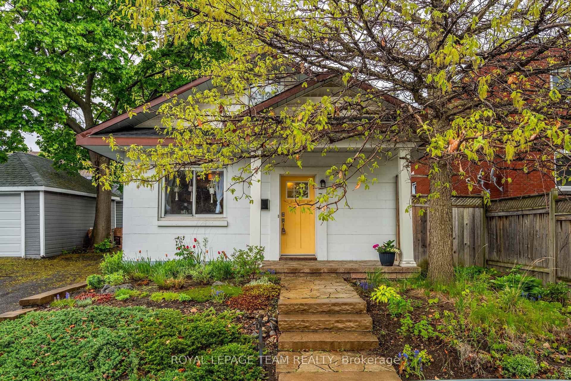 74 St Francis Street, West Centre Town, ON K1Y 1W7