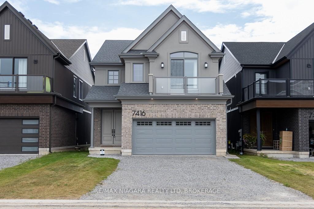 Upper - 7416 Parkside Road, Niagara Falls, ON L2H 3V9