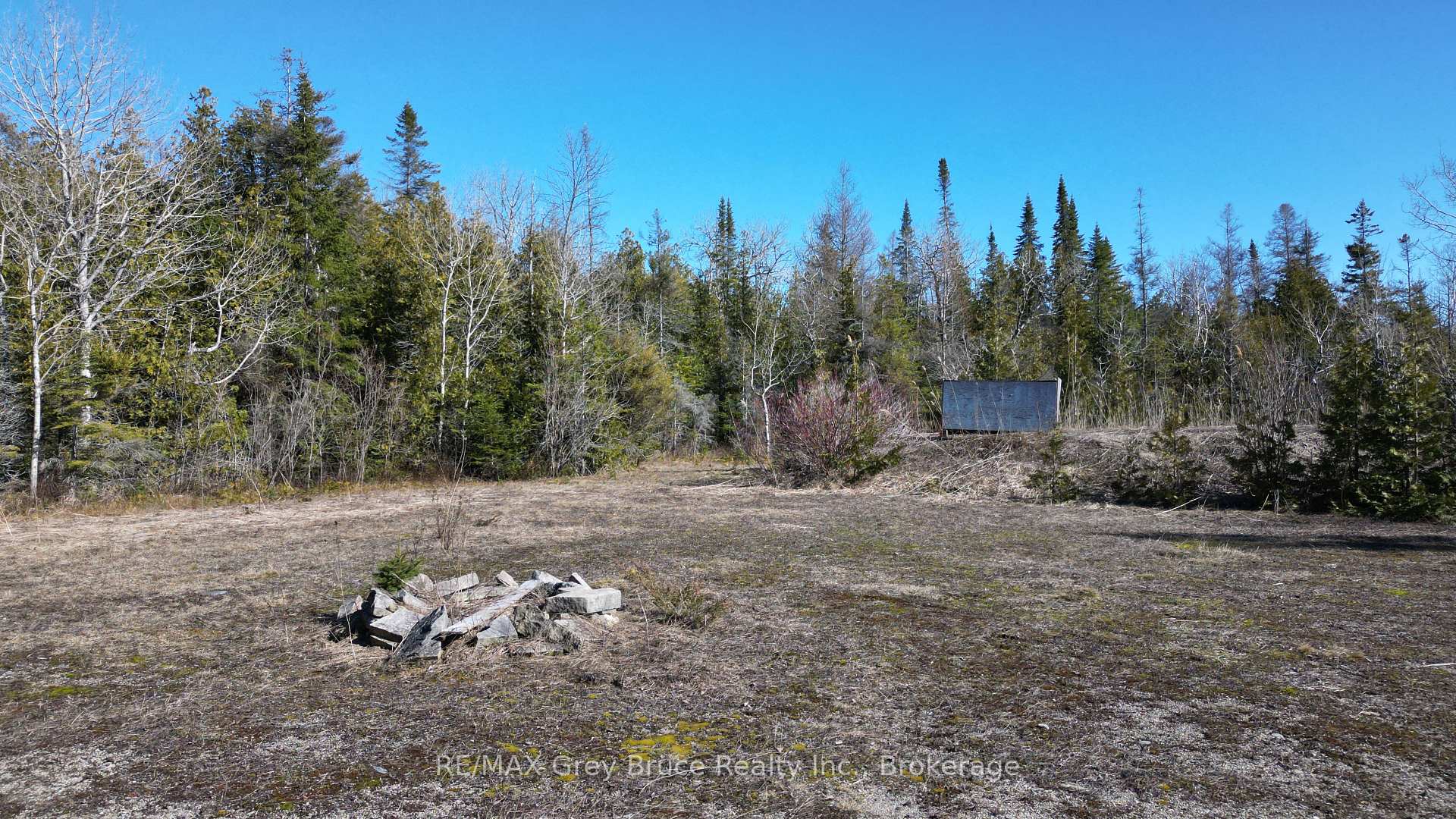 743 Spry Road, Northern Bruce Peninsula, ON N0H 1W0