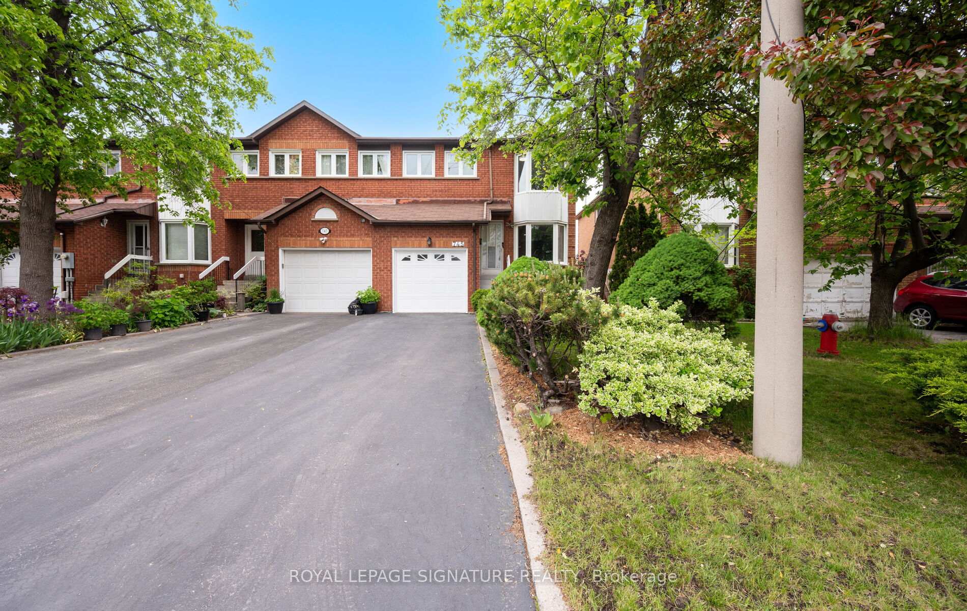 745 Constellation Drive, Mississauga, ON L5R 2V8