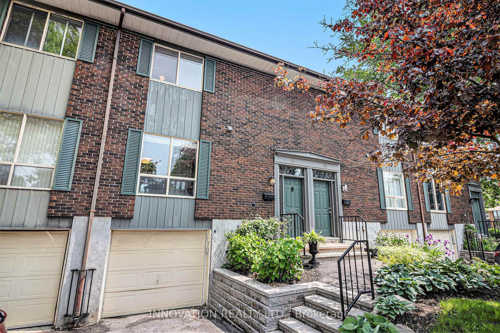 75 - 45 River Garden Private, Billings Bridge - Riverside Park and Area ...