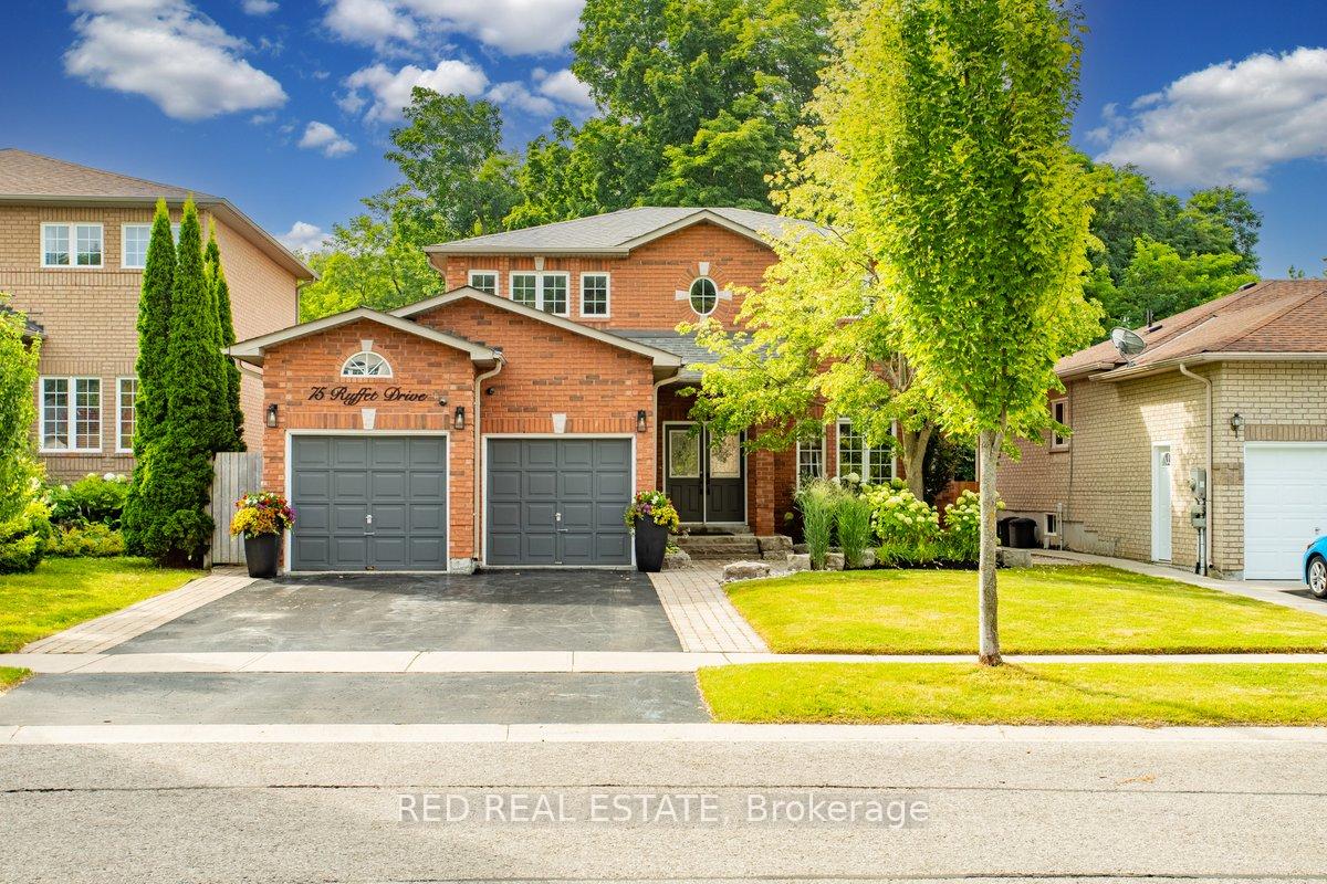 75 Ruffet Drive, Barrie, ON L4N 0N8