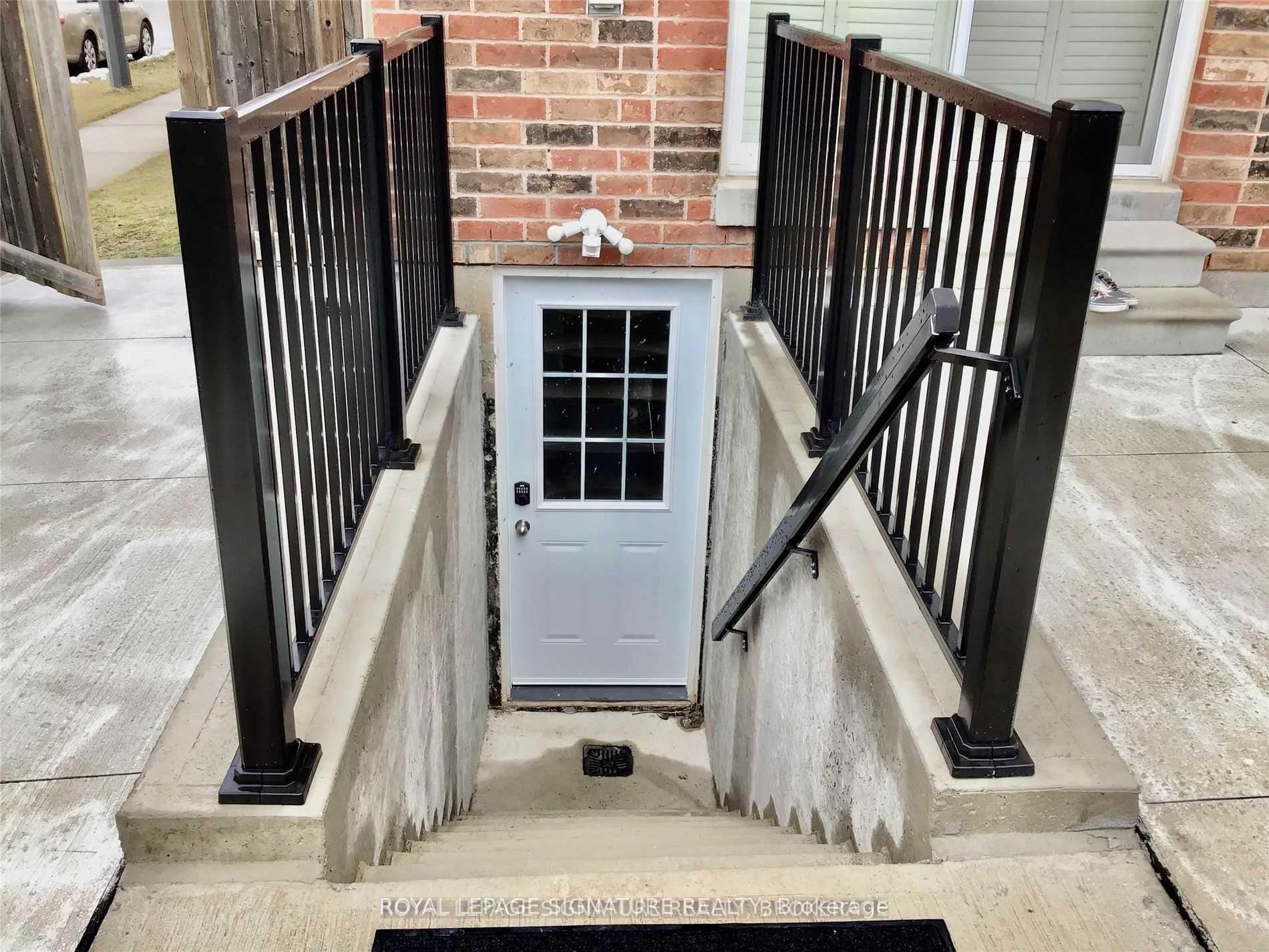 751 Pitcher Place, Milton, ON L9T 7P8