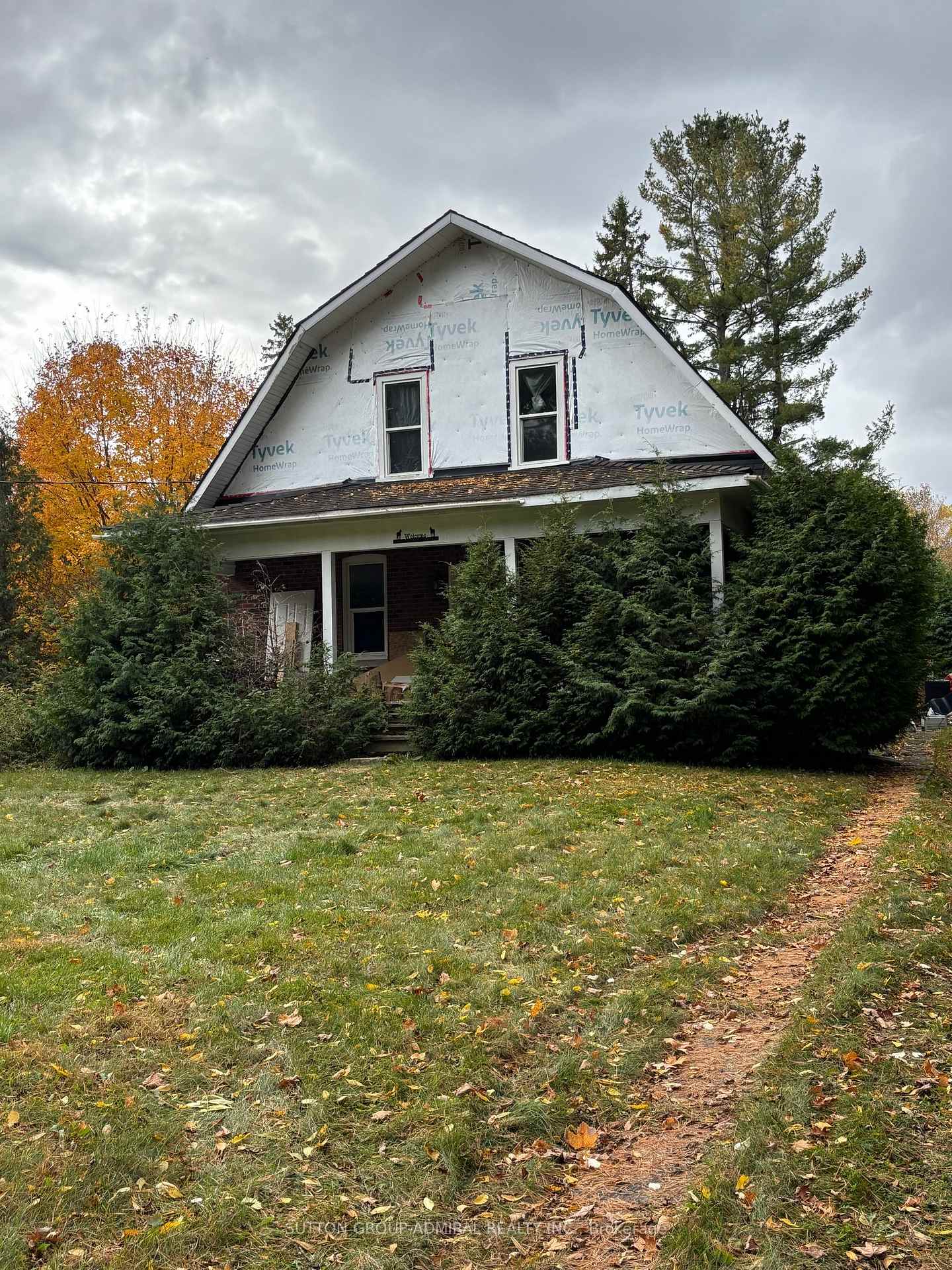 7574 White Road, Clarington, ON L0A 1E0