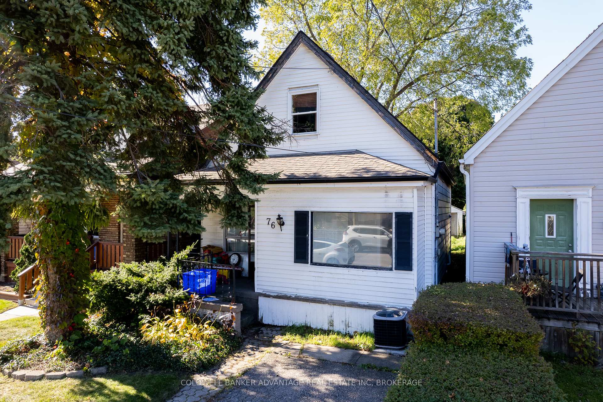 76 East 24th Street, Hamilton, ON L8V 2Y1