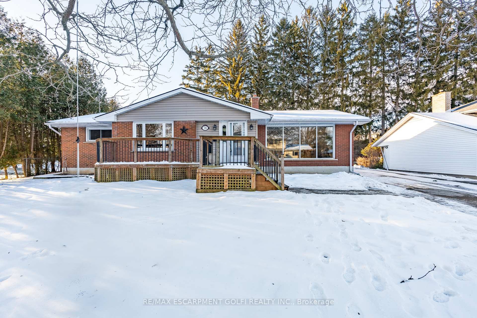 76 Forsythe Avenue, Brantford, ON N3R 3L8