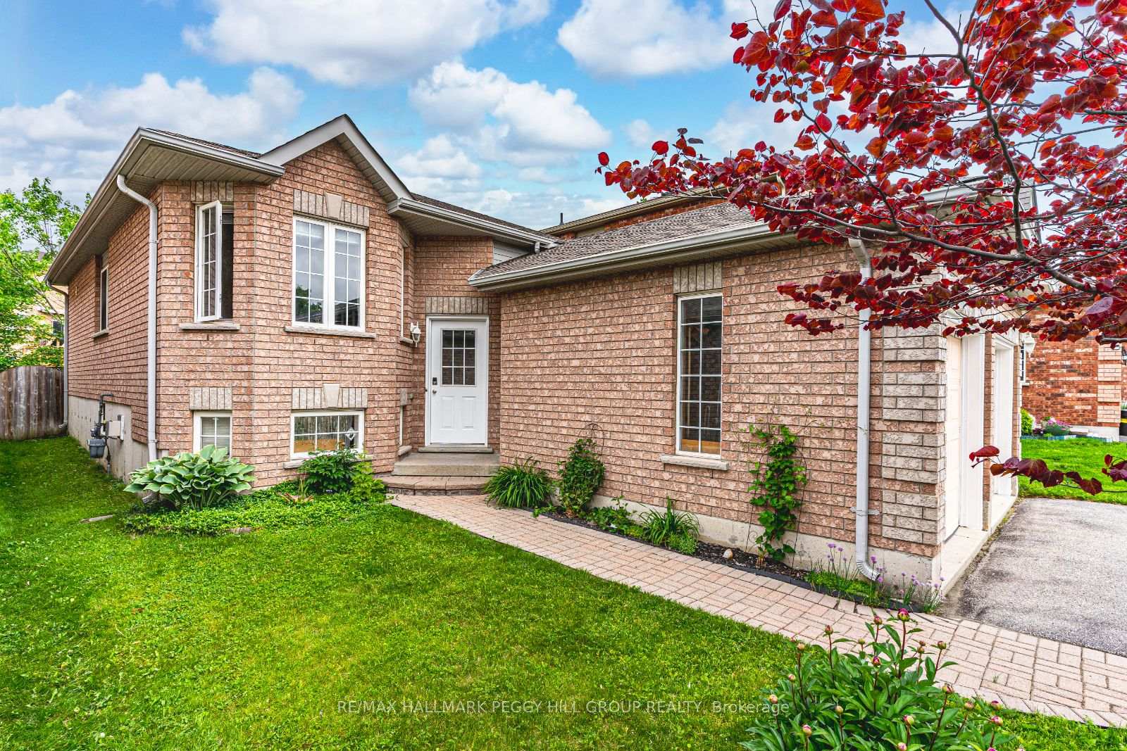 76 Holly Meadow Road, Barrie, ON L4N 0A2
