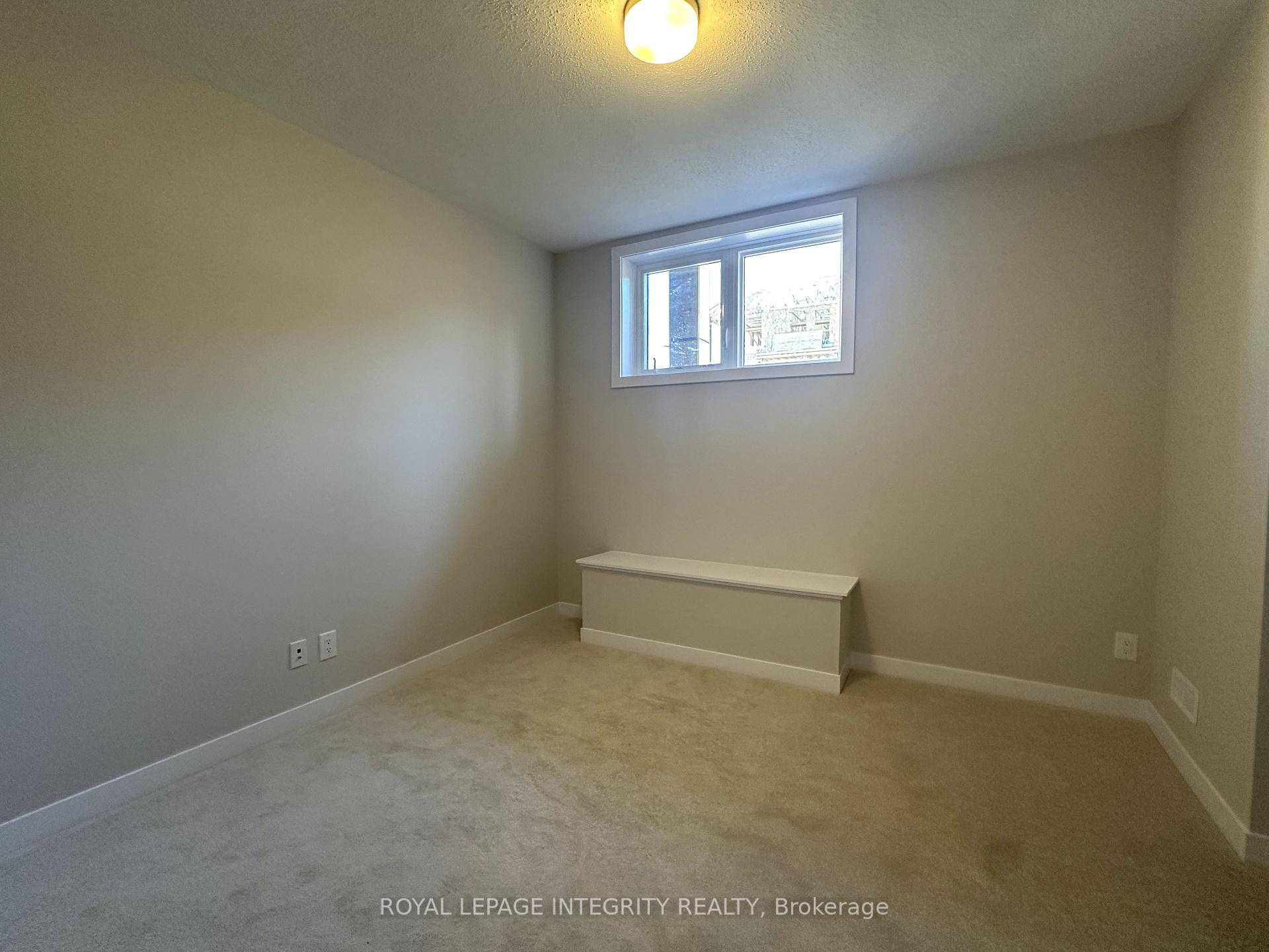 76 Ryan Reynolds Way, Orleans - Cumberland and Area, ON K4A 5T4