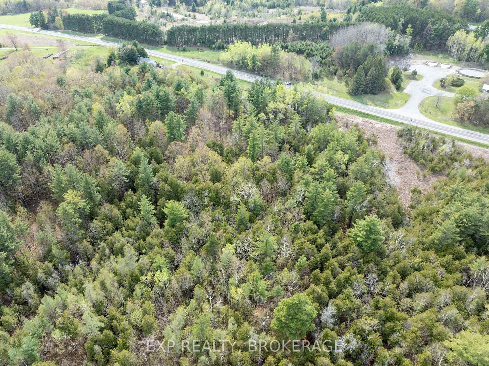 7666 Highway 38 Road, Frontenac, ON K0H 1W0