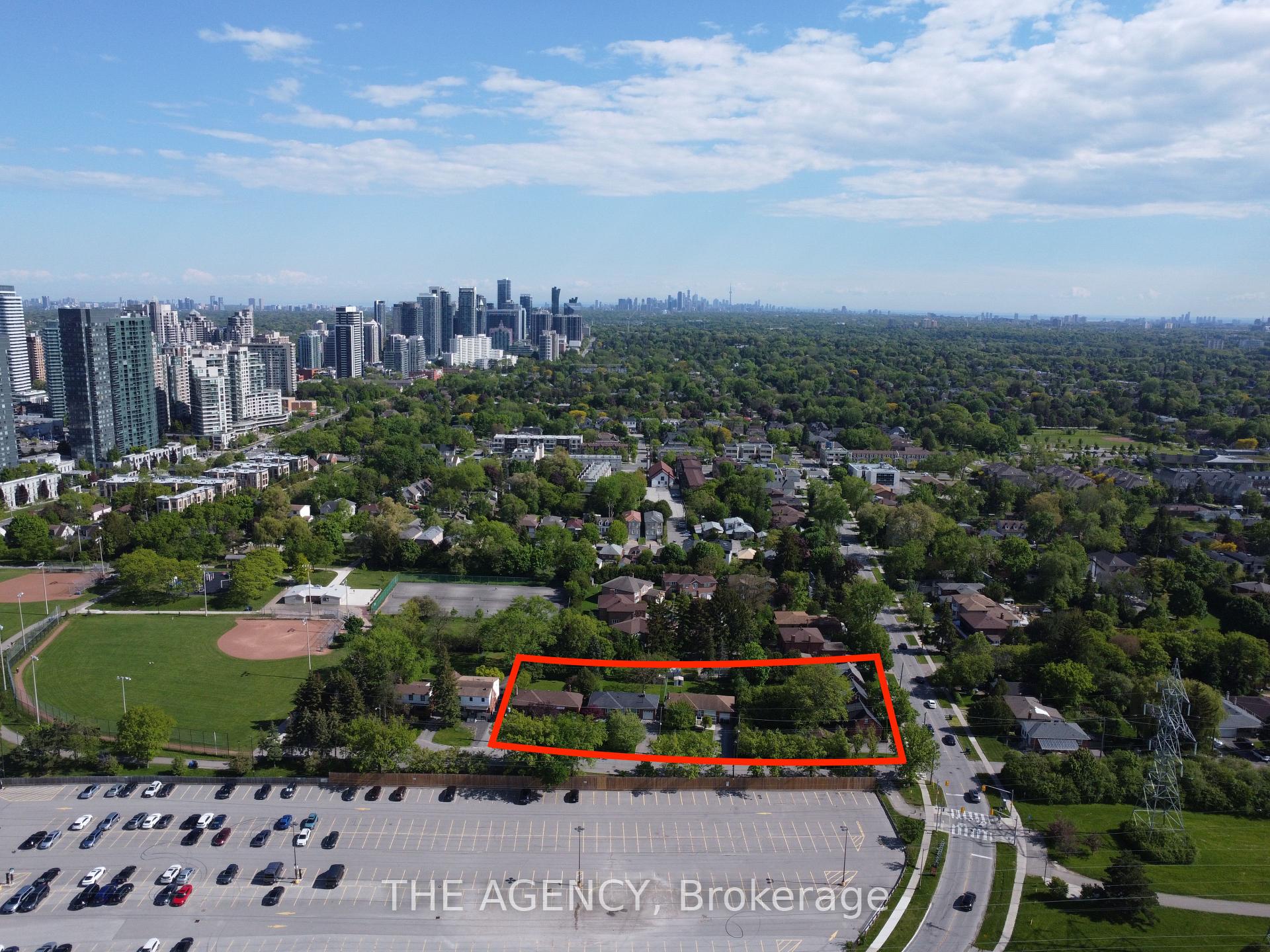 77 Talbot Road, Toronto, ON M2M 1S1