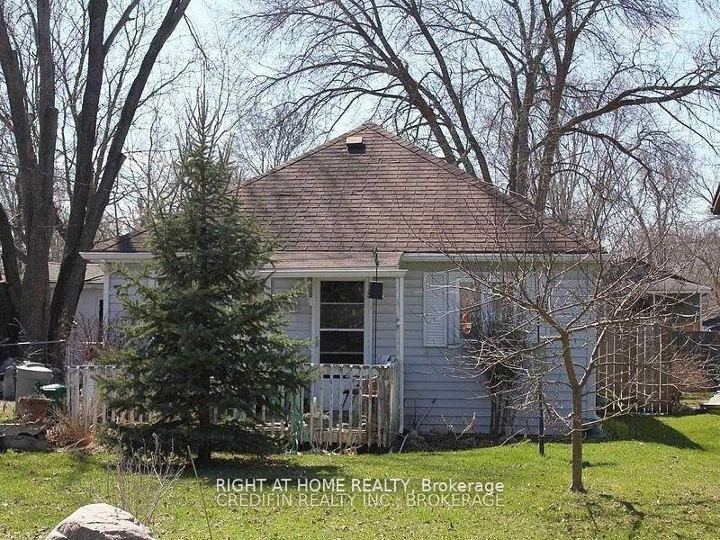 770 Jacksonville Road N, Georgina, ON L0E 1S0