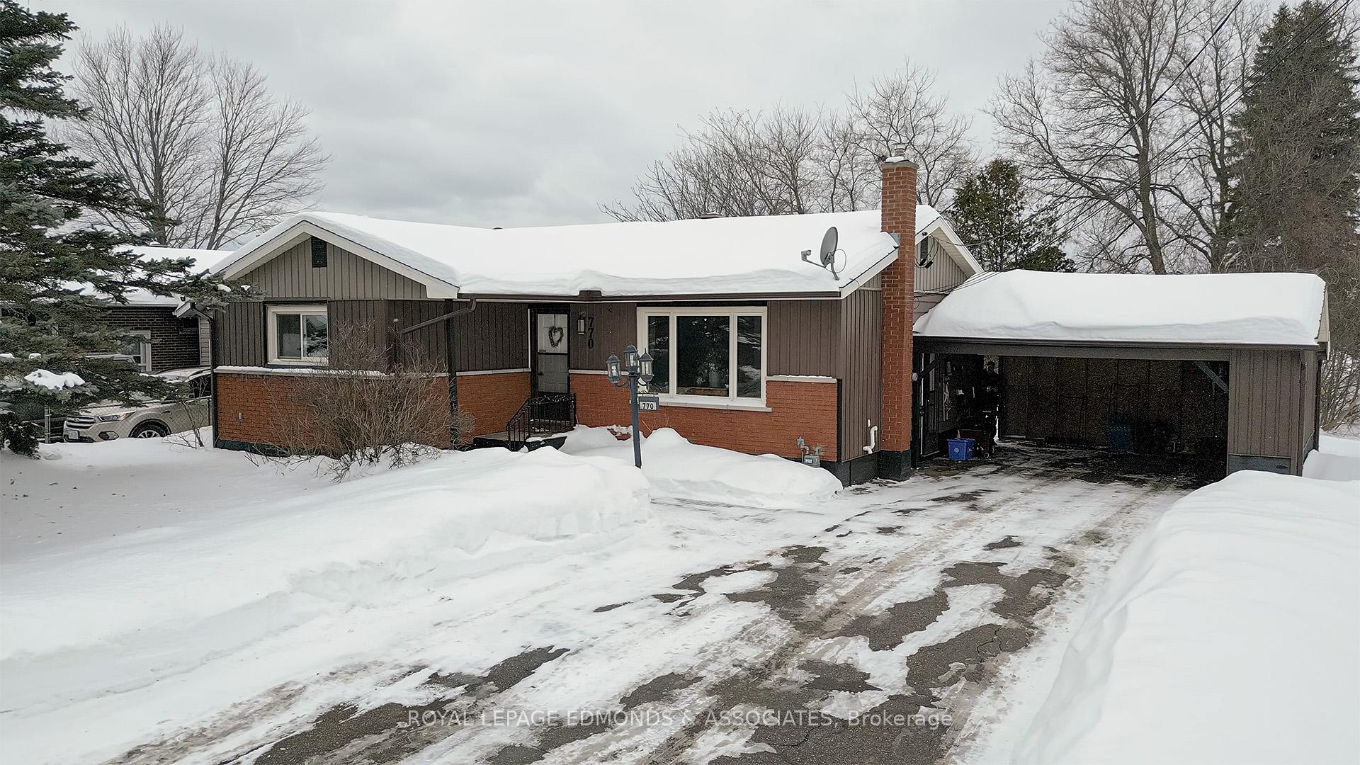 770 Leahey Street, Pembroke, ON K8A 1B4