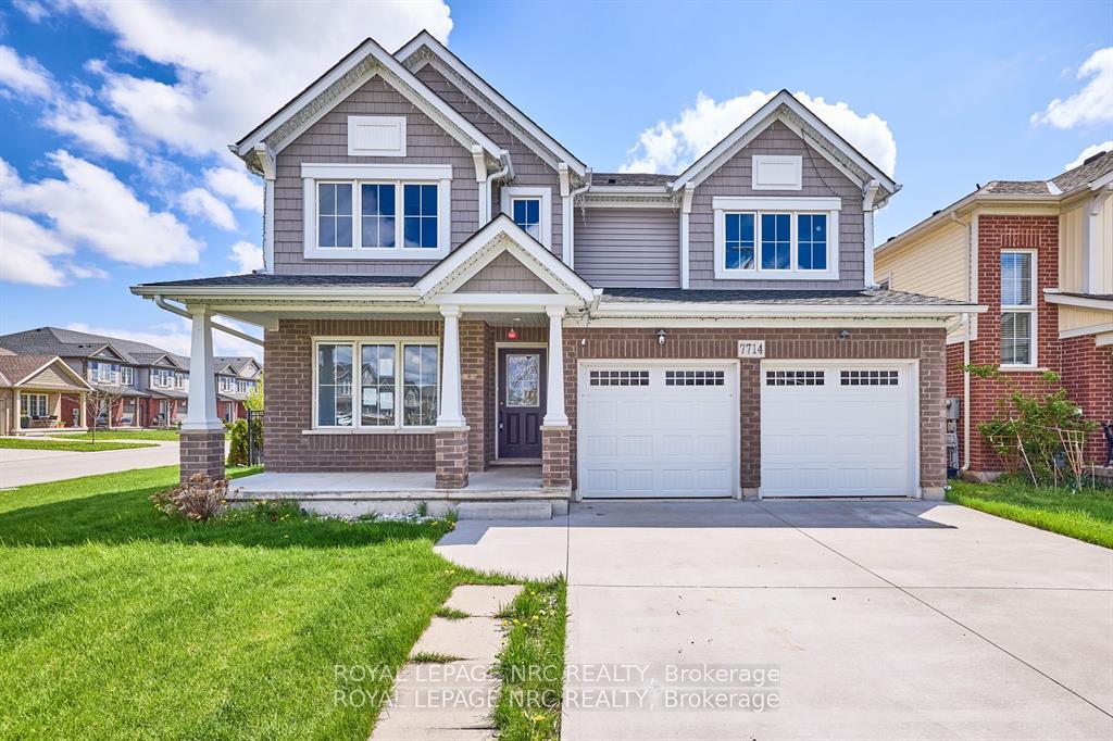 7714 Clendenning Street, Niagara Falls, ON L2G 7T3