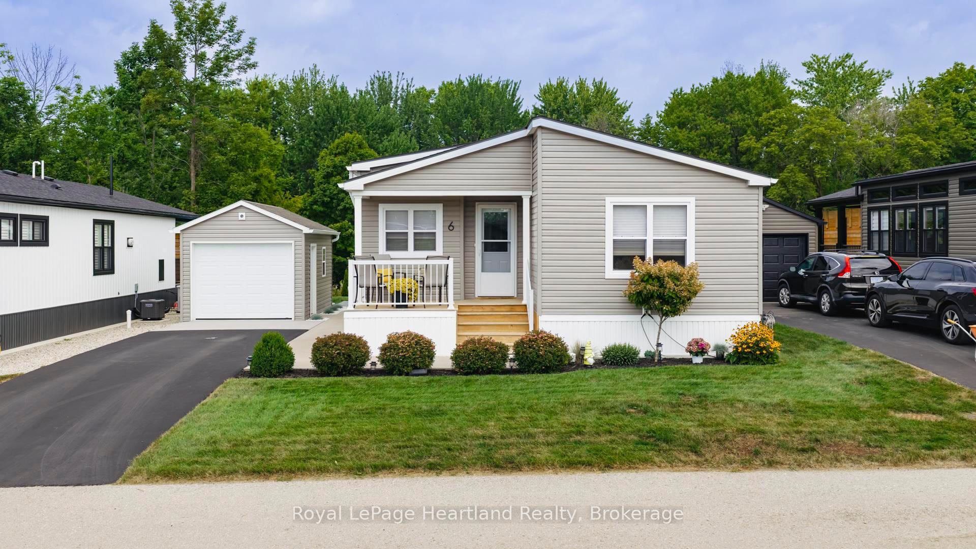 Bluewater Real Estate MLS® Listings & Houses For Sale