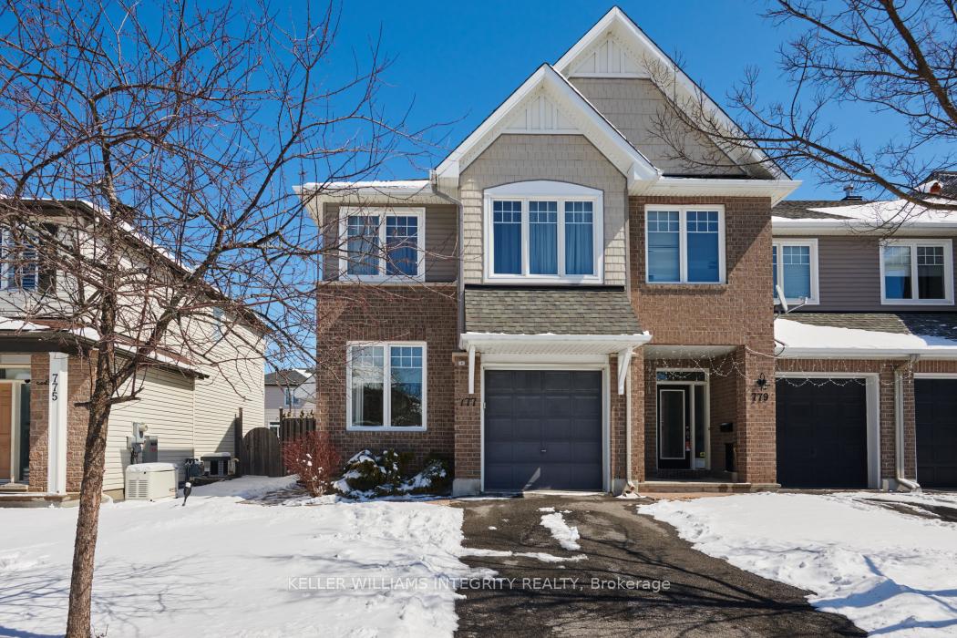 777 White Alder Avenue, Blossom Park - Airport and Area, ON K1T 0G2