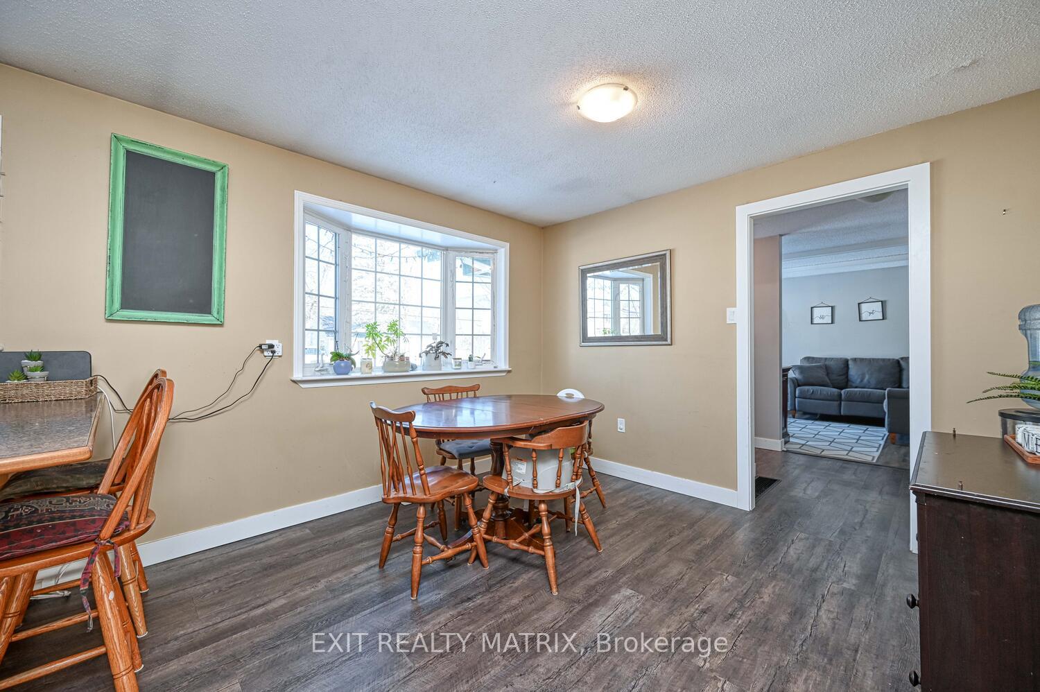 7776 Lawrence Street, Greely - Metcalfe - Osgoode - Vernon and Area, ON ...