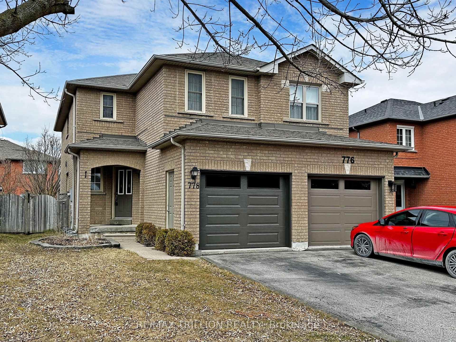 778 Walpole Crescent, Newmarket, ON L3X 2A5