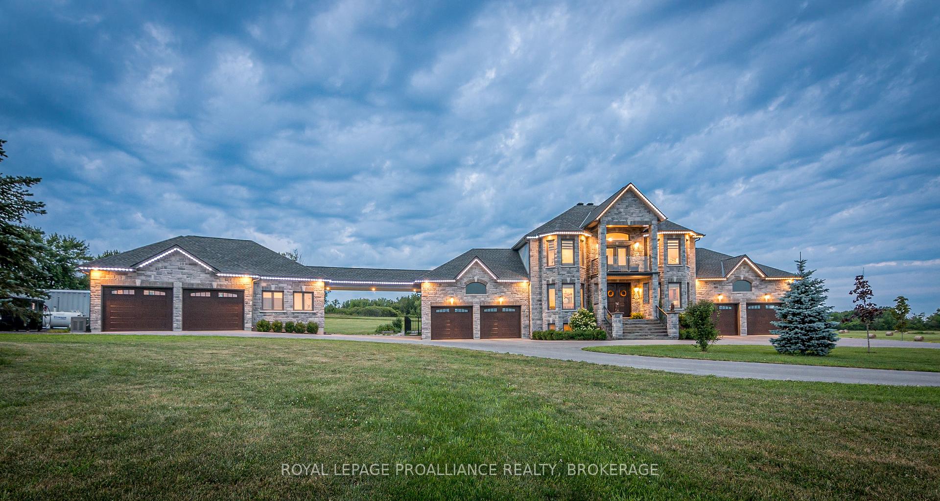 Kingston Real Estate MLS® Listings & Houses For Sale