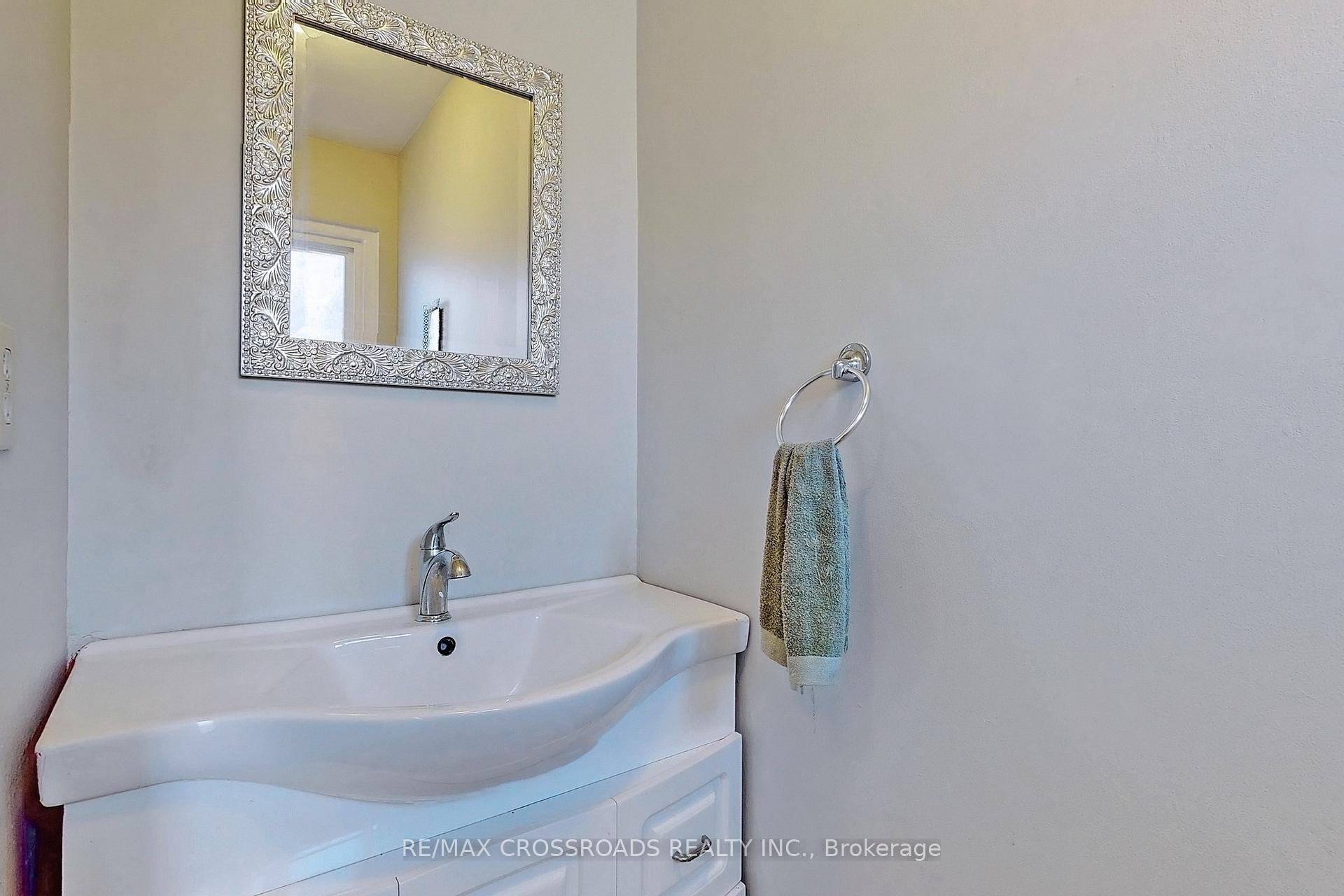 79 Dragoon Crescent, Toronto, ON M1V 1N5