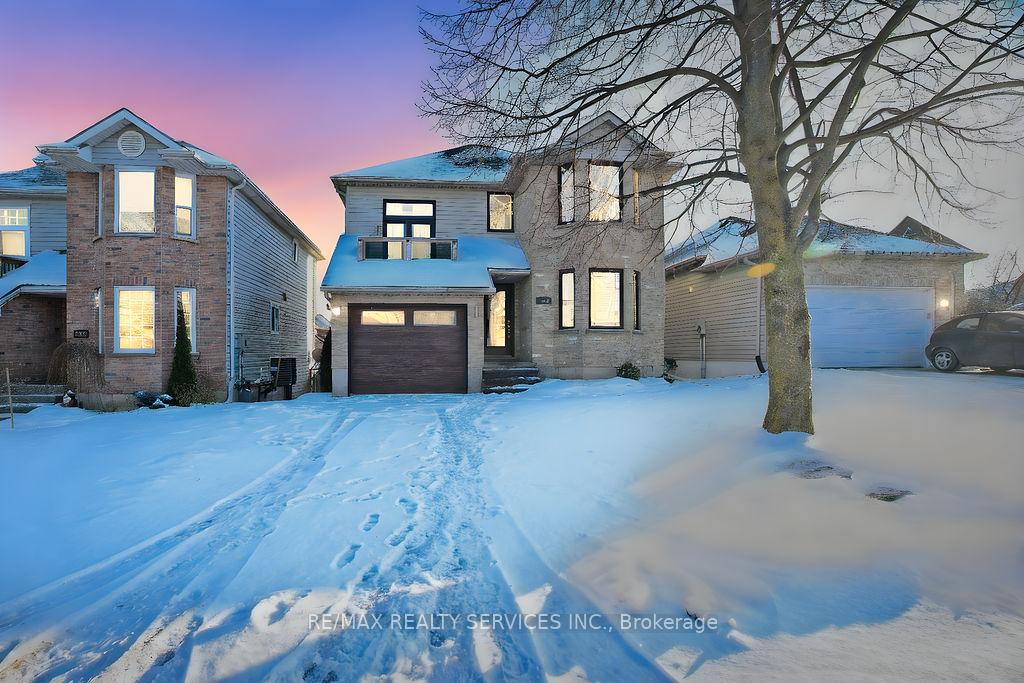 790 HUNTERS GATE Crescent, Woodstock, ON N4V 1G4