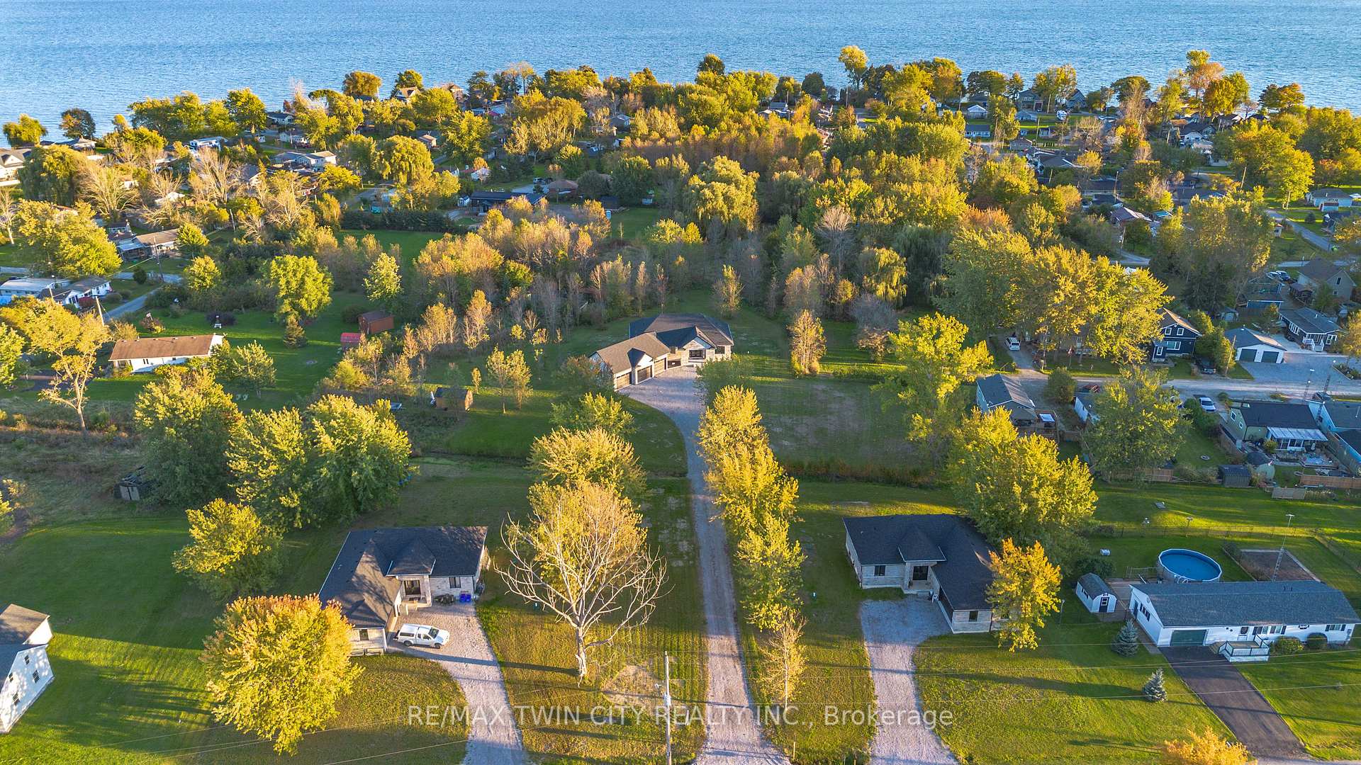 790 South Coast Drive, Haldimand, ON N0A 1L0