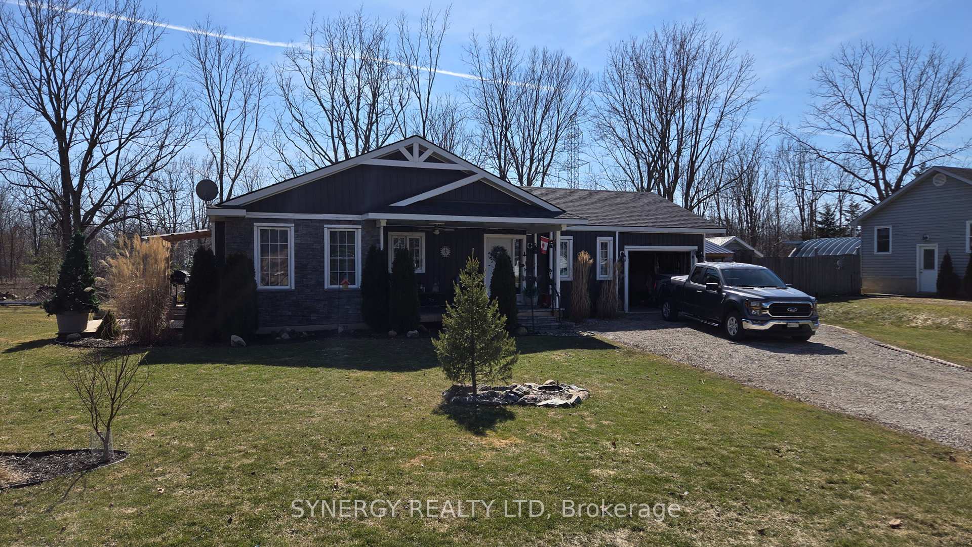 7953 Railroad Line, Brooke-Alvinston, ON N0M 2S0