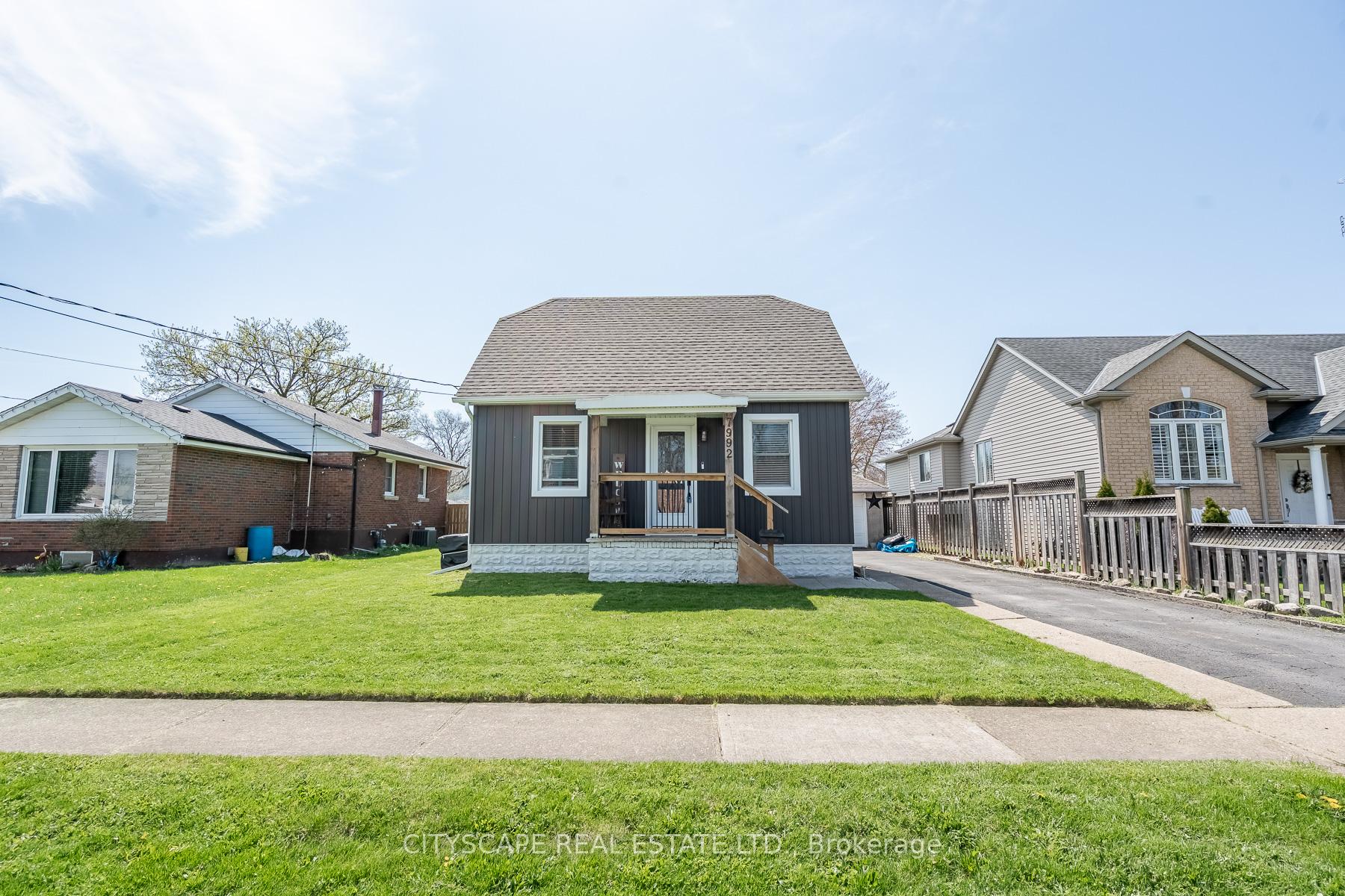 7992 PETER Street, Niagara Falls, ON L2G 6S9