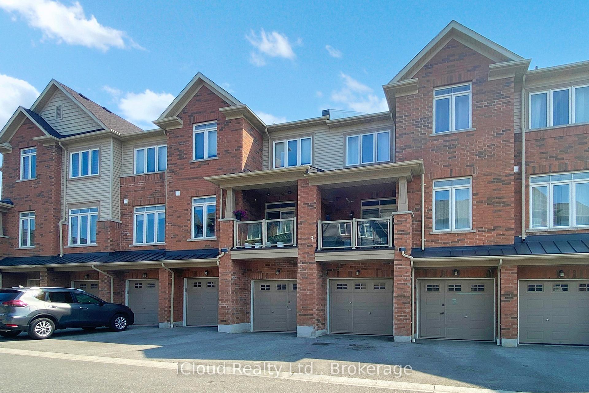 8 - 2730 William Jackson Drive, Pickering, ON L1X 0E6