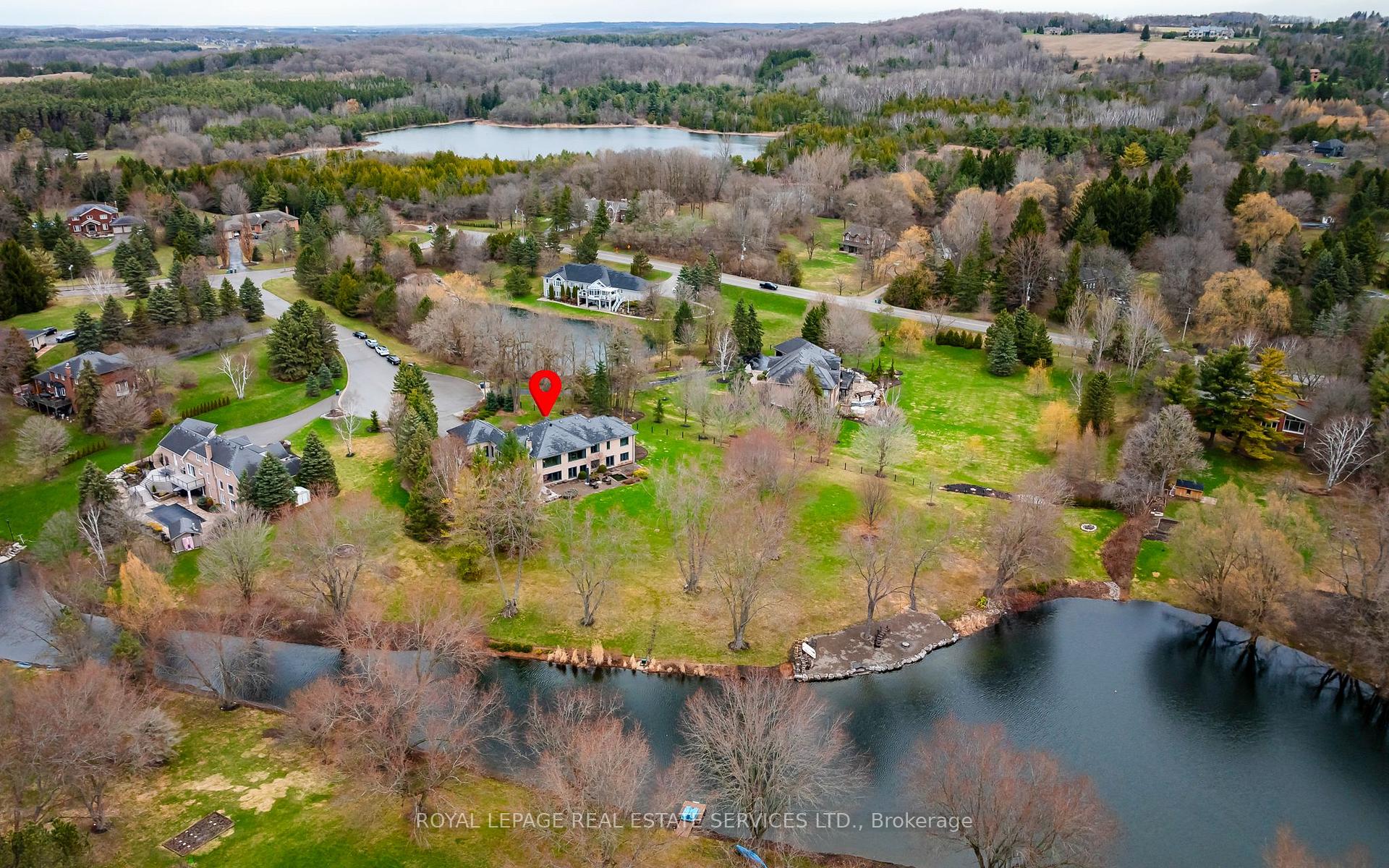 8 Dacres Court, Caledon, ON L7E 0B4