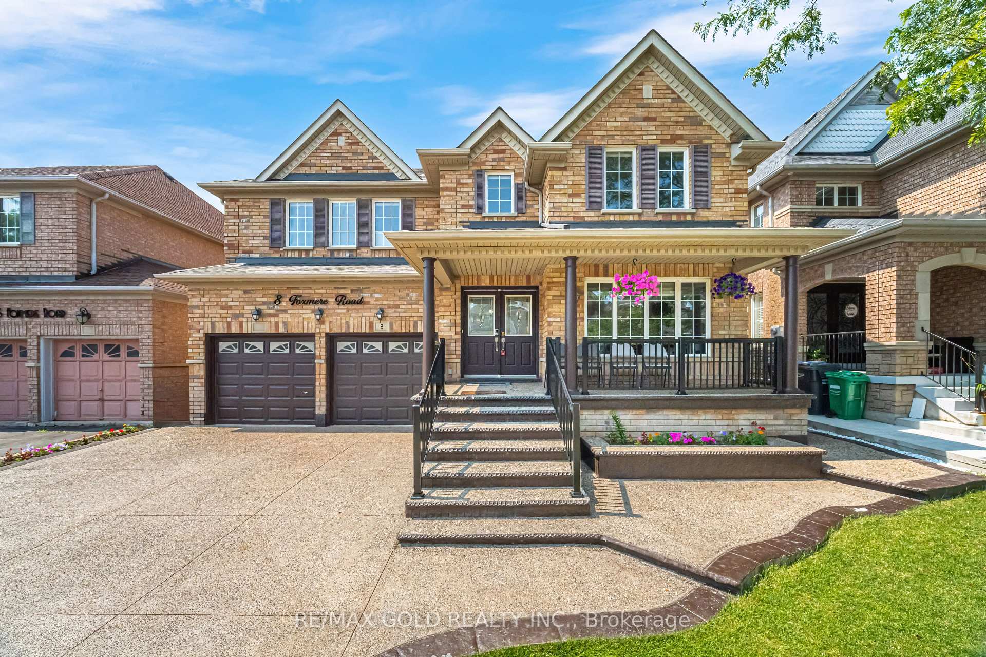 8 Foxmere Road, Brampton, ON L7A 1S6
