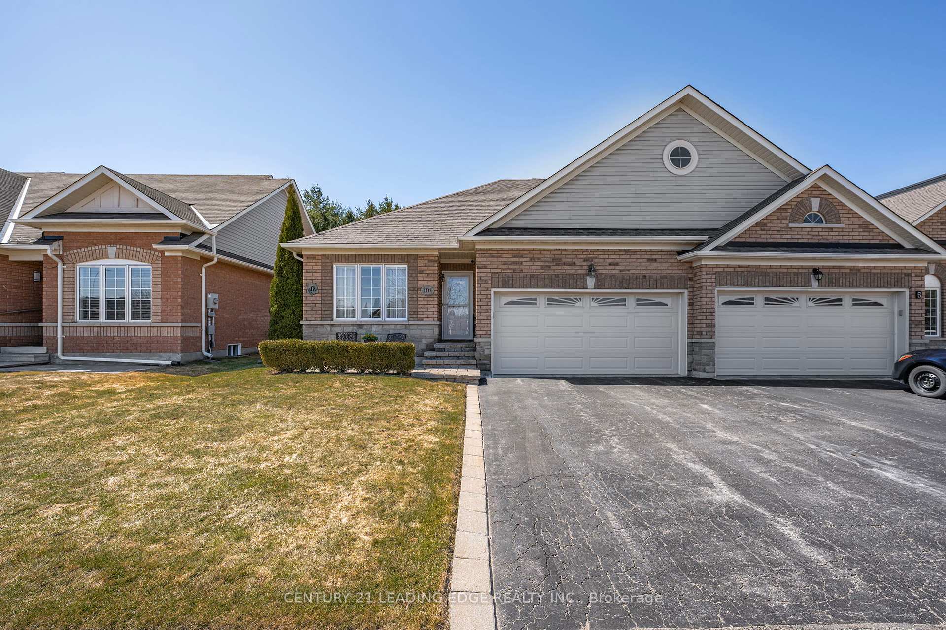 8 Norm Goodspeed Drive, Uxbridge, ON L9P 0A4