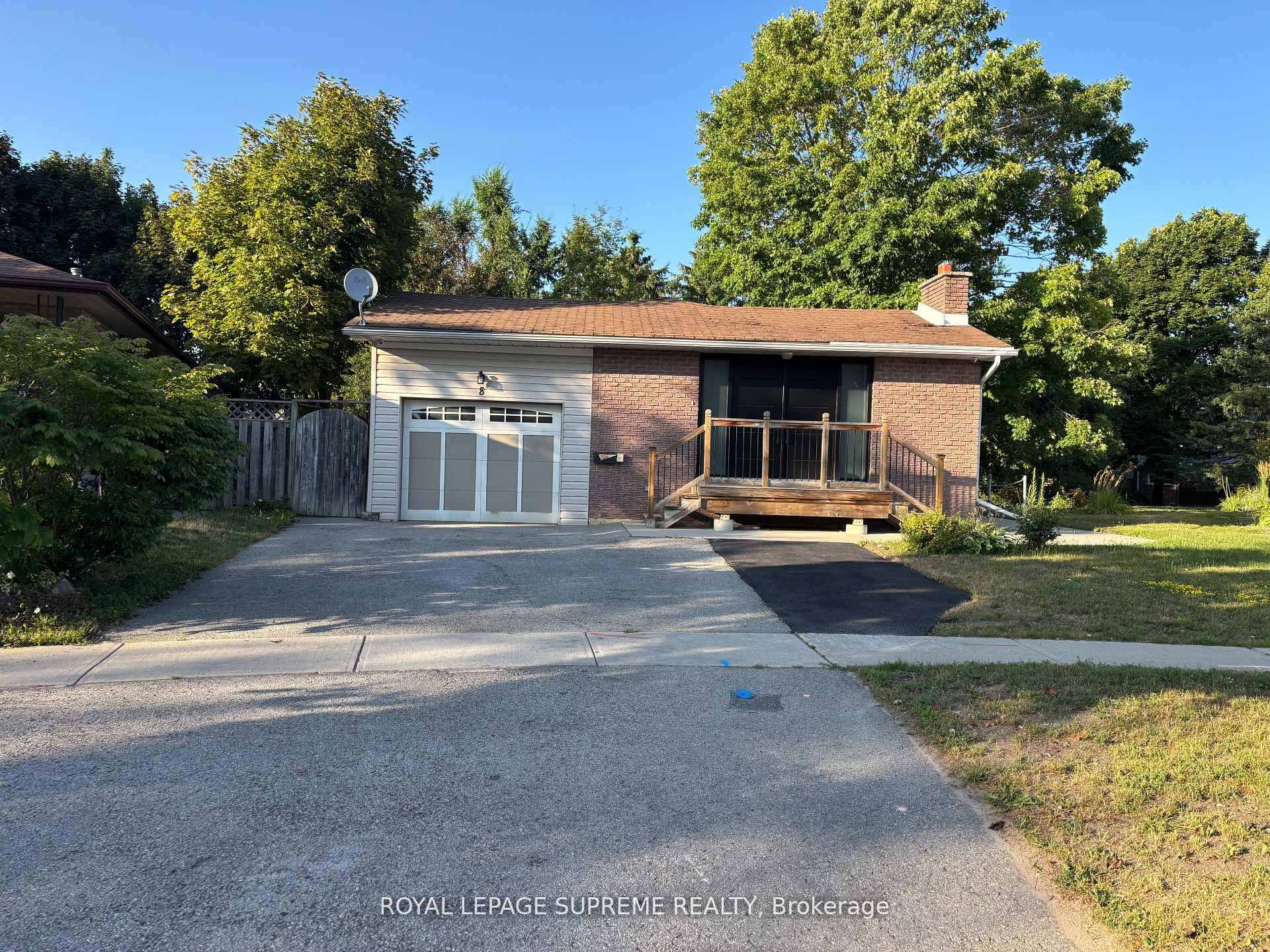 Basement - 8 Redwood Court, Barrie, ON L4M 5G7