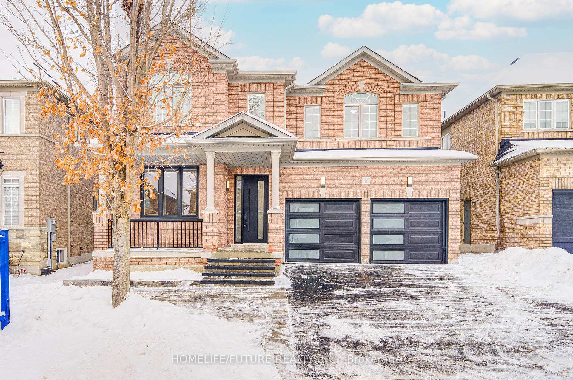 8 Willow Street, Markham, ON L6E 0G3