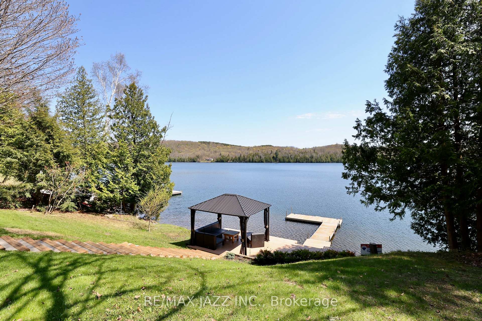 8 Willys Lane, Brudenell, Lyndoch and Raglan, ON K0J 2E0