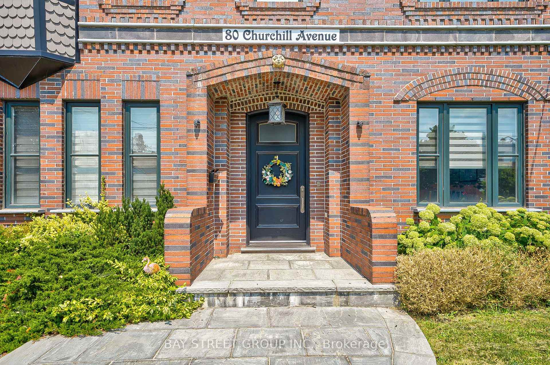 80 Churchill Avenue, Toronto, ON M2N 1Y9