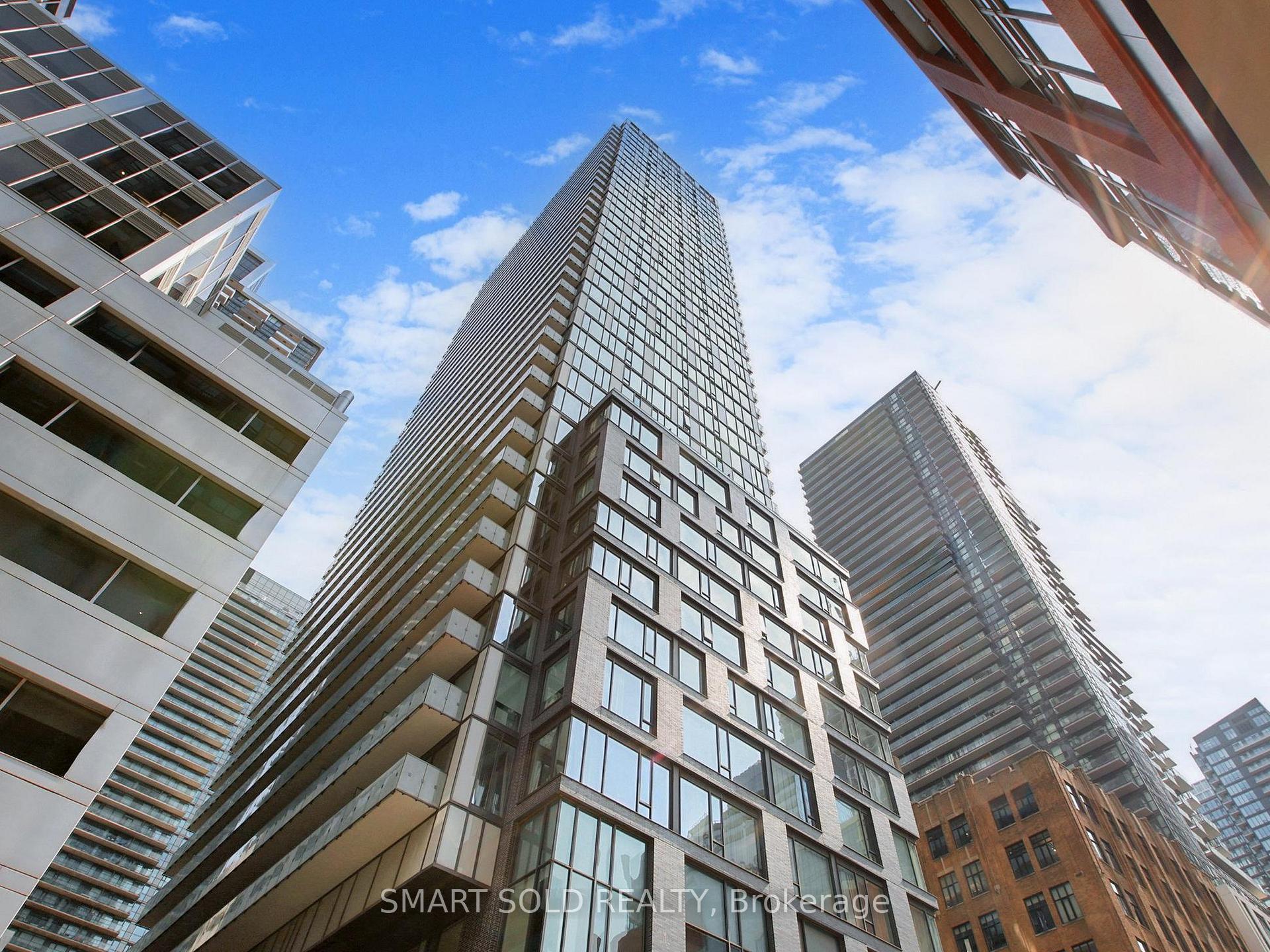 801 - 101 Peter Street, Toronto, ON M5V 0G6