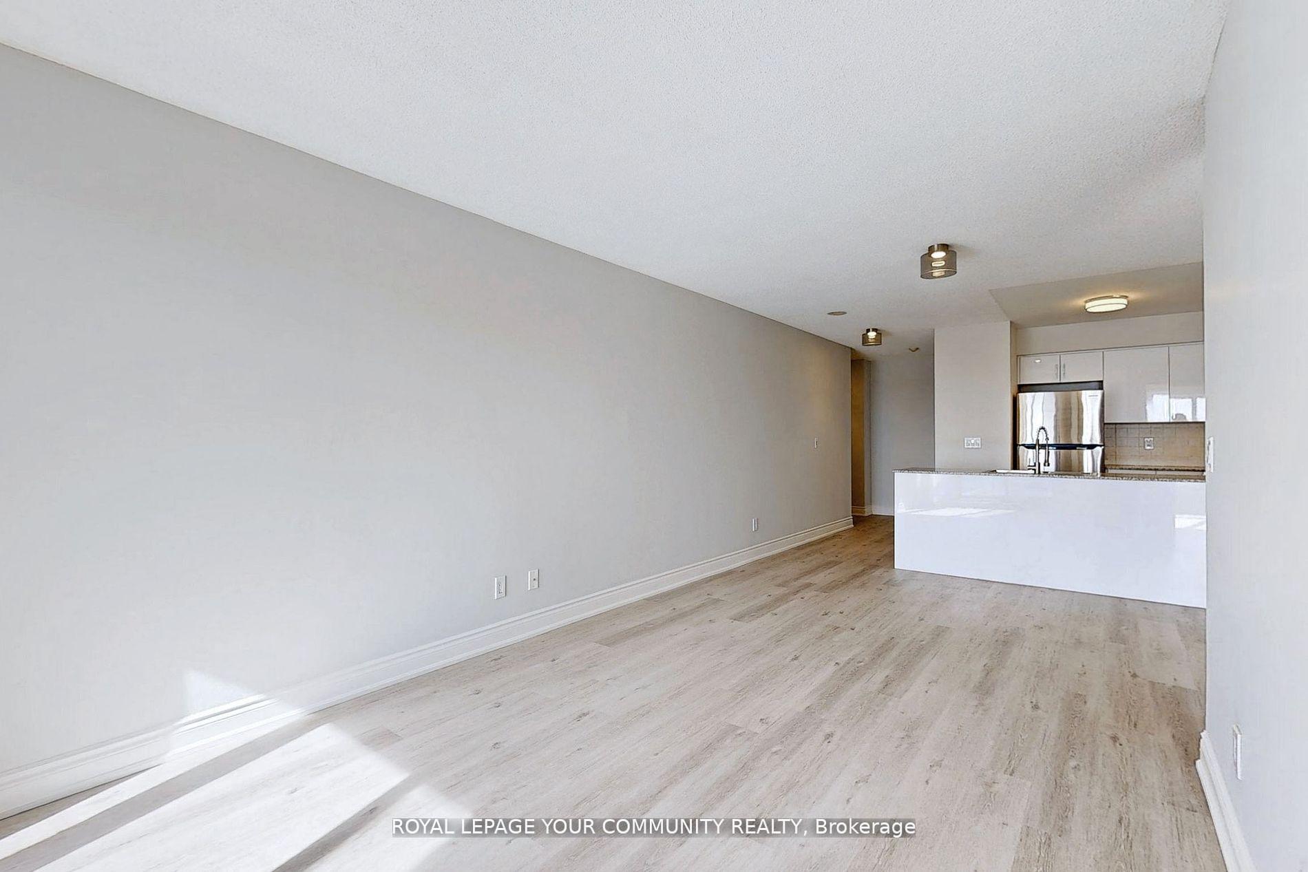 801 - 7 North Park Road, Vaughan, ON L4J 0C9