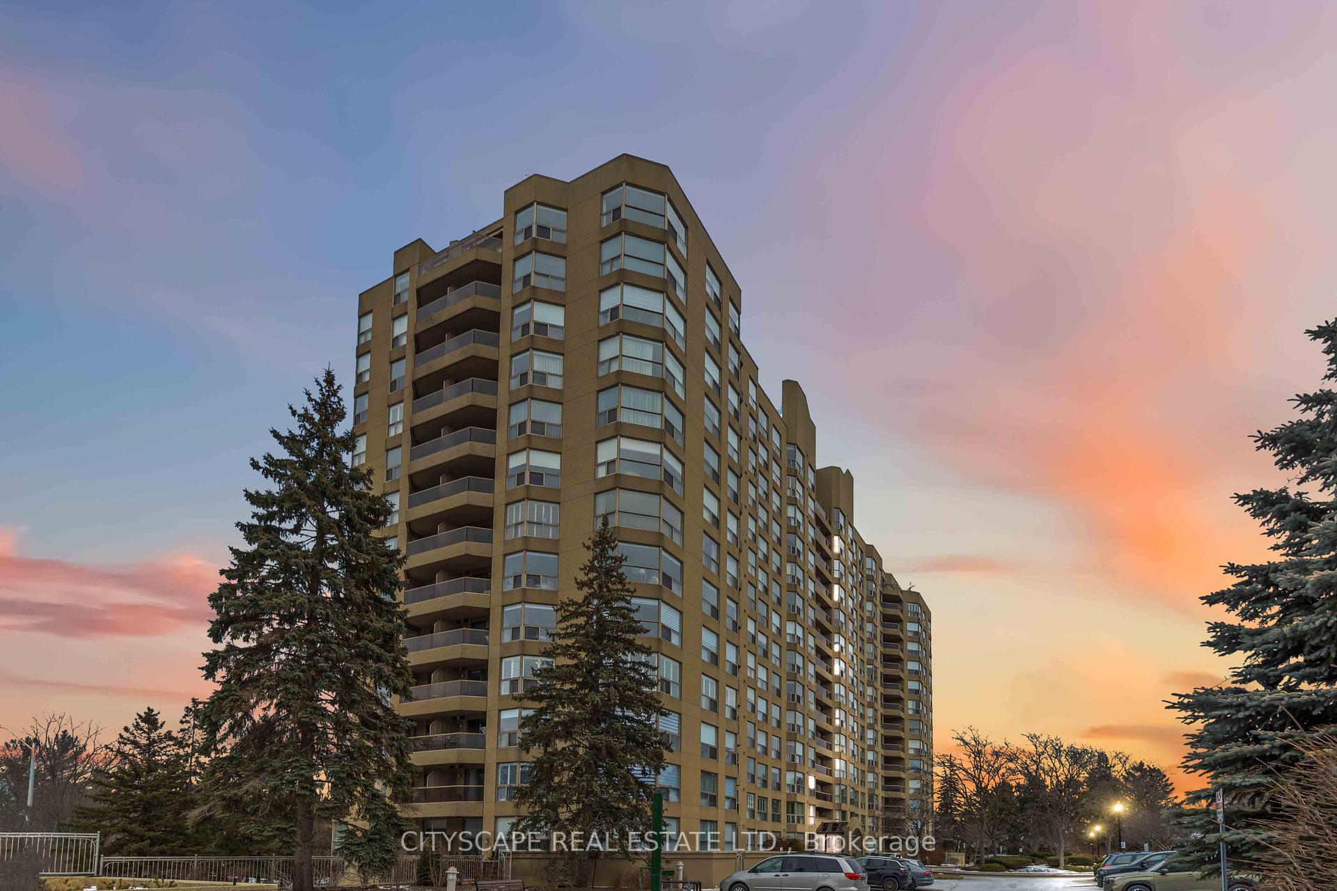 802 - 1800 The Collegeway, Mississauga, ON L5L 5S4