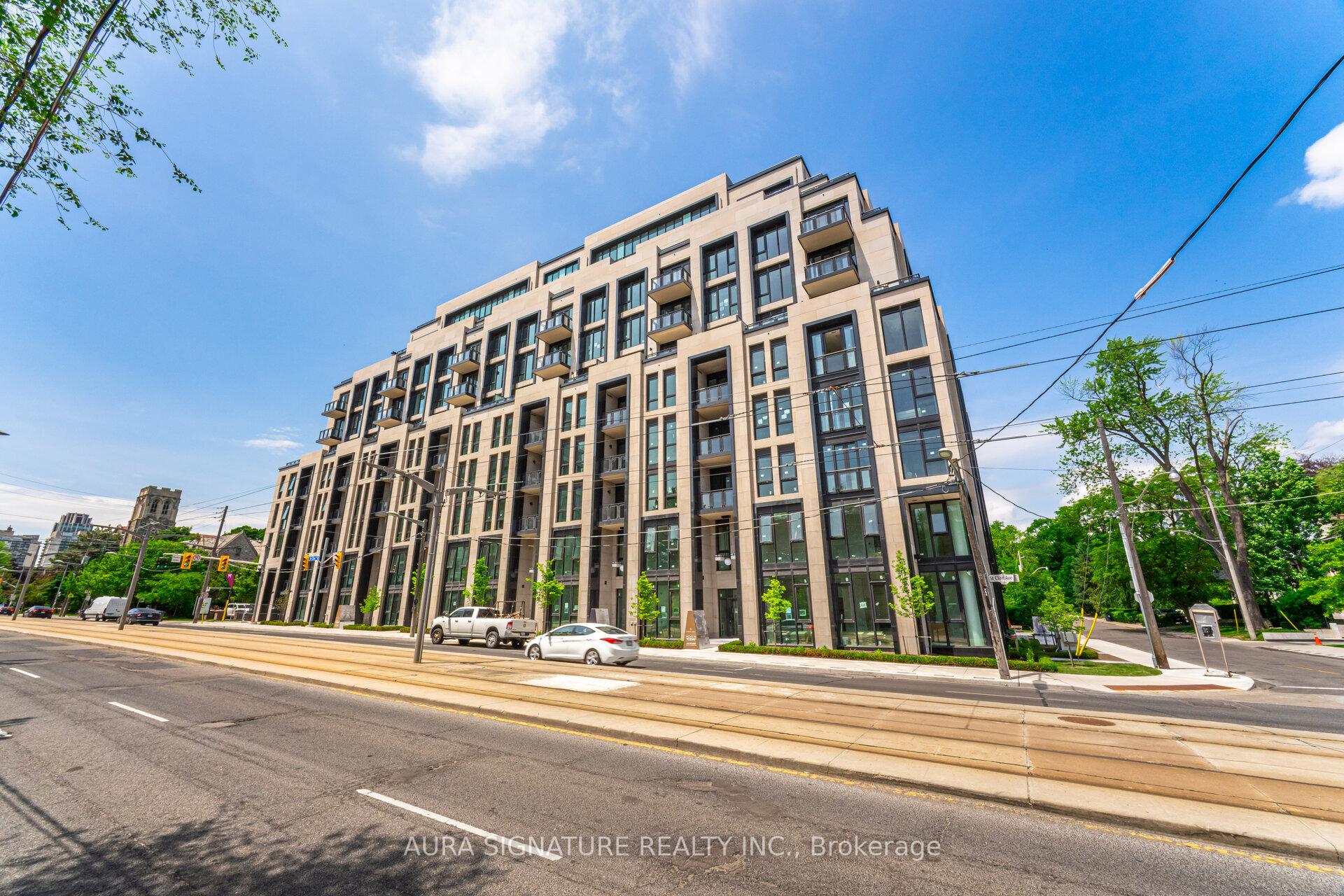 802 - 2 Forest Hill Road, Toronto, ON M4V 2L3