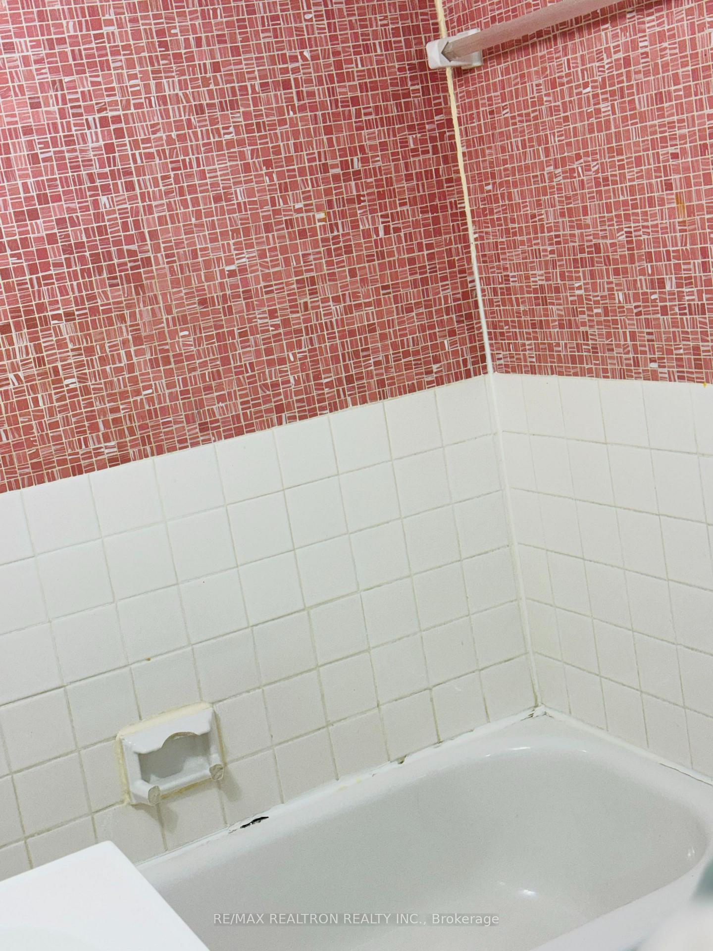 803 - 500 Dawes Road, Toronto, ON M4B 2G1