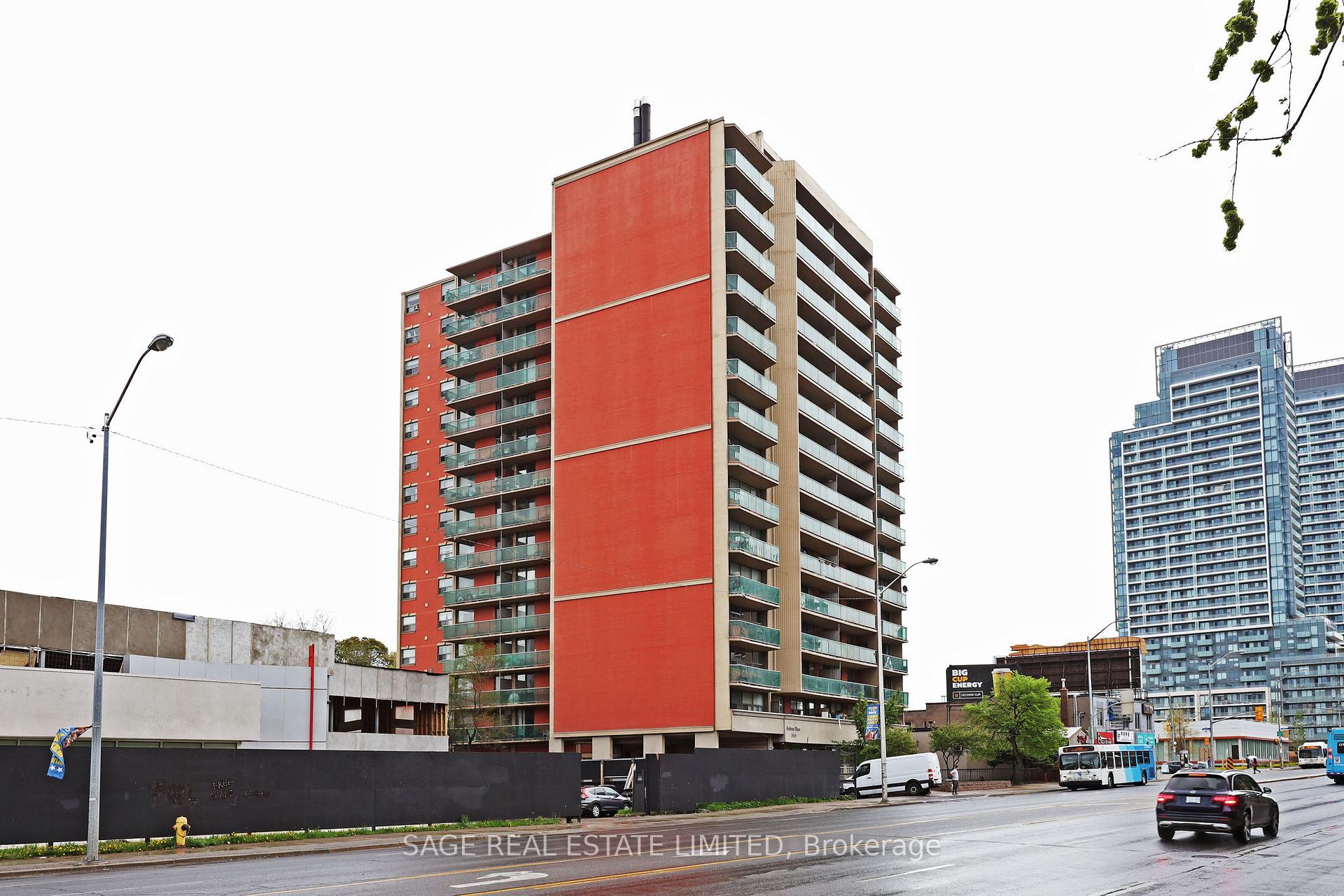 804 - 5949 Yonge Street, Toronto, ON M2M 3V8