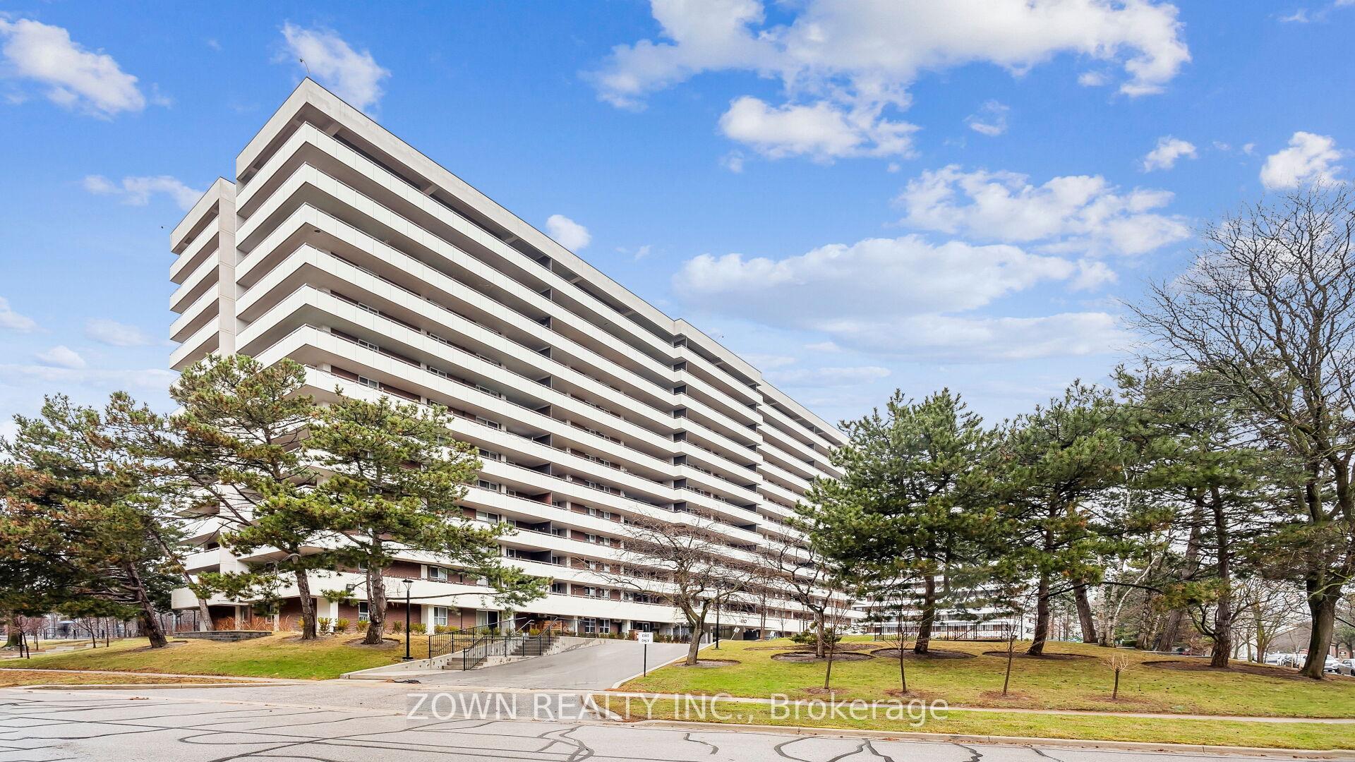 804 - 80 Inverlochy Boulevard, Markham, ON L3T 4P3