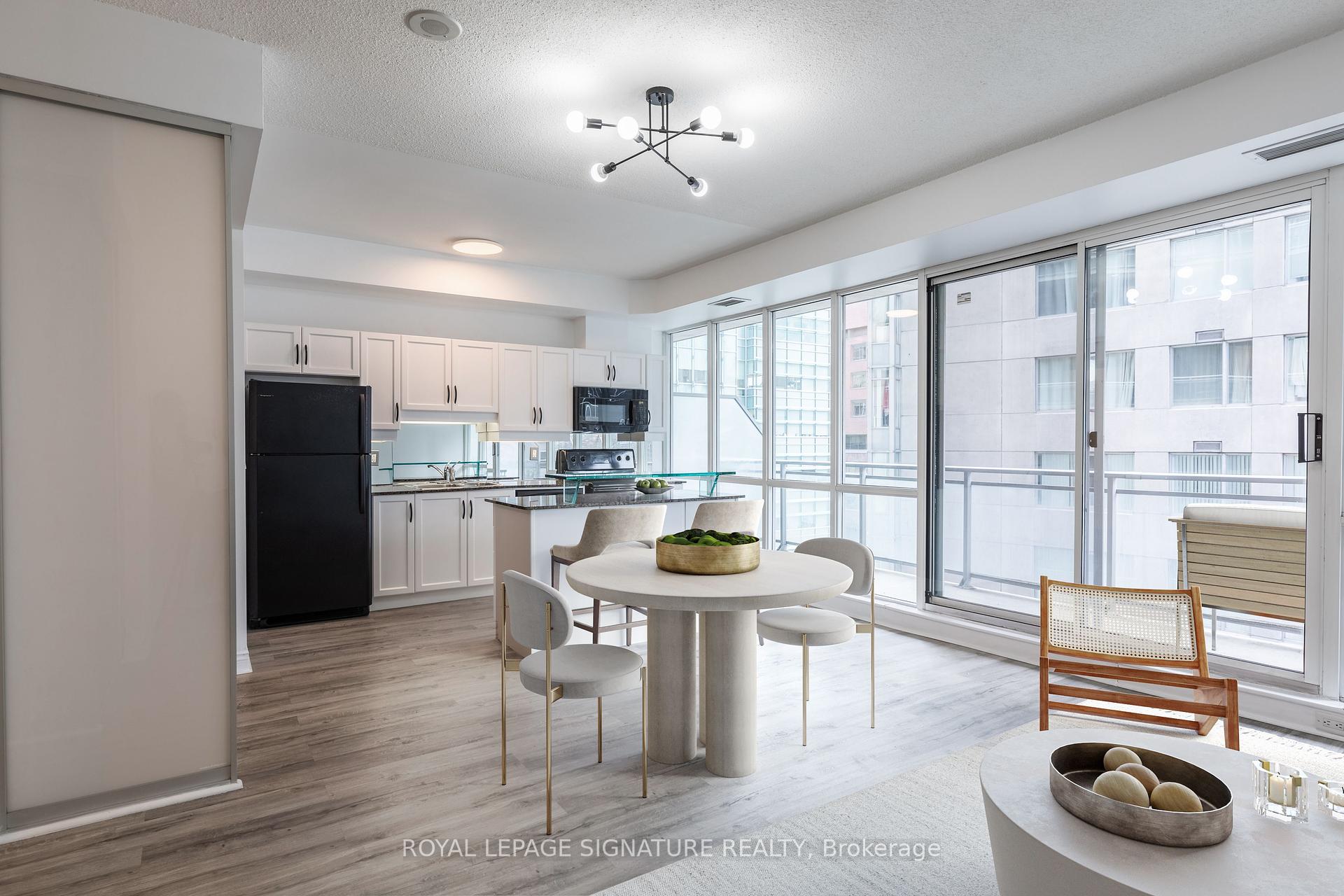 806 - 220 Victoria Street, Toronto, ON M5B 2R6